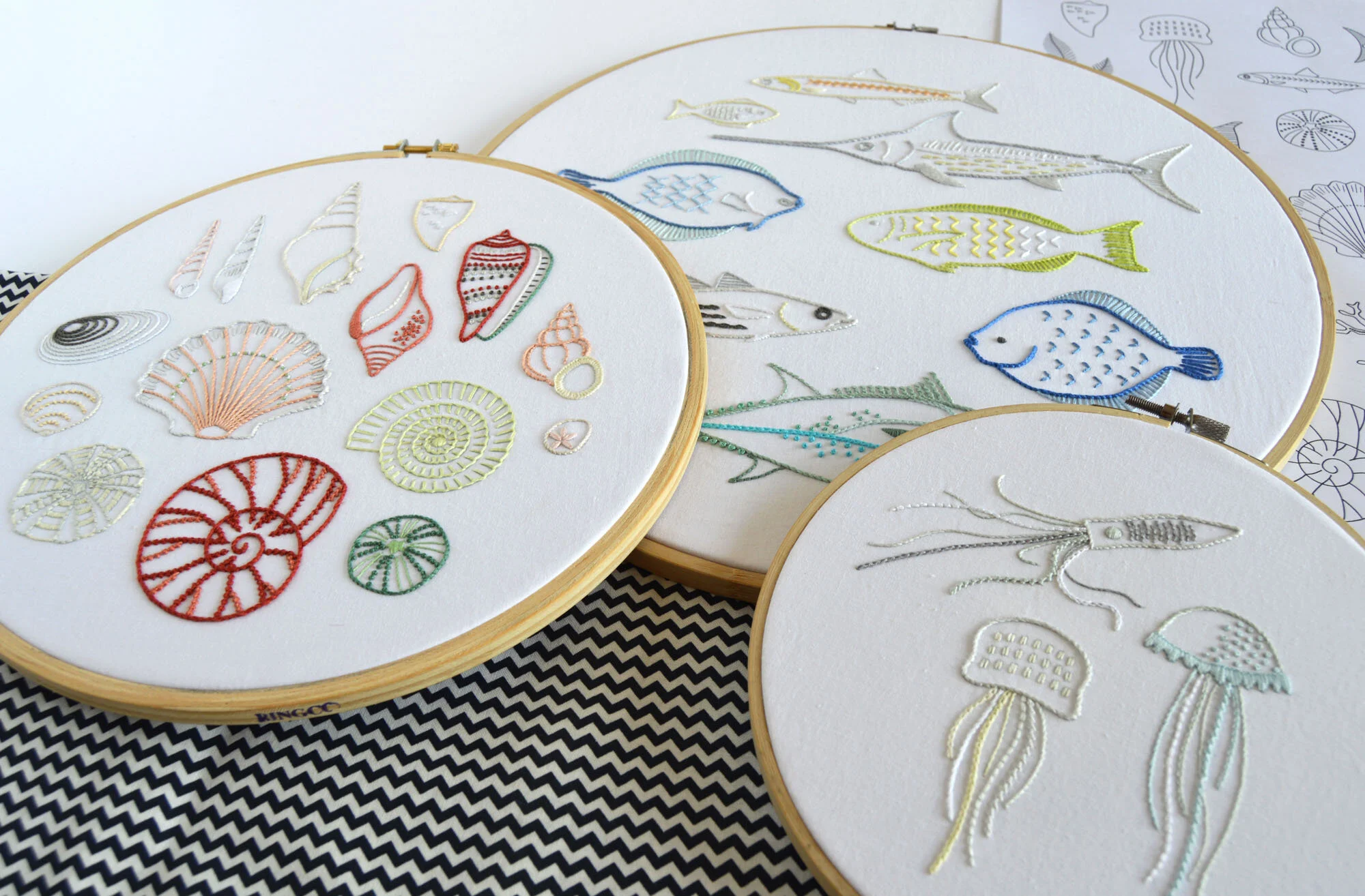 Coastal embroidery: Jellyfish and a collection of seashells — Kelly ...