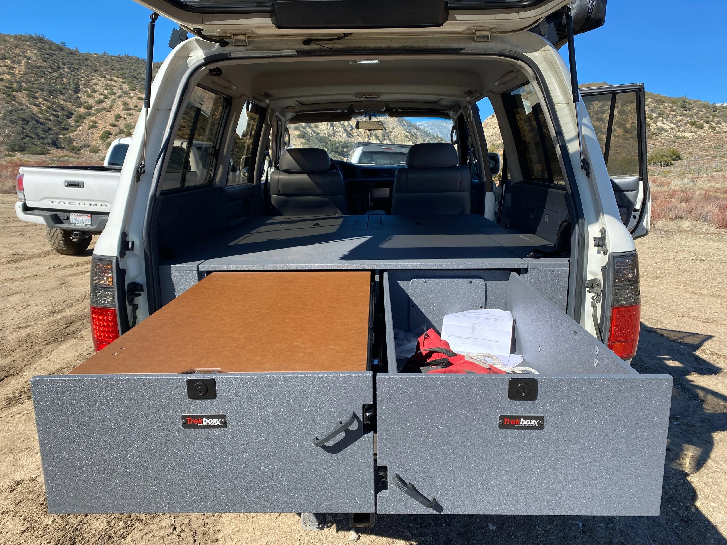 80 Series 2nd row platform — TrekboxX Expedition Systems