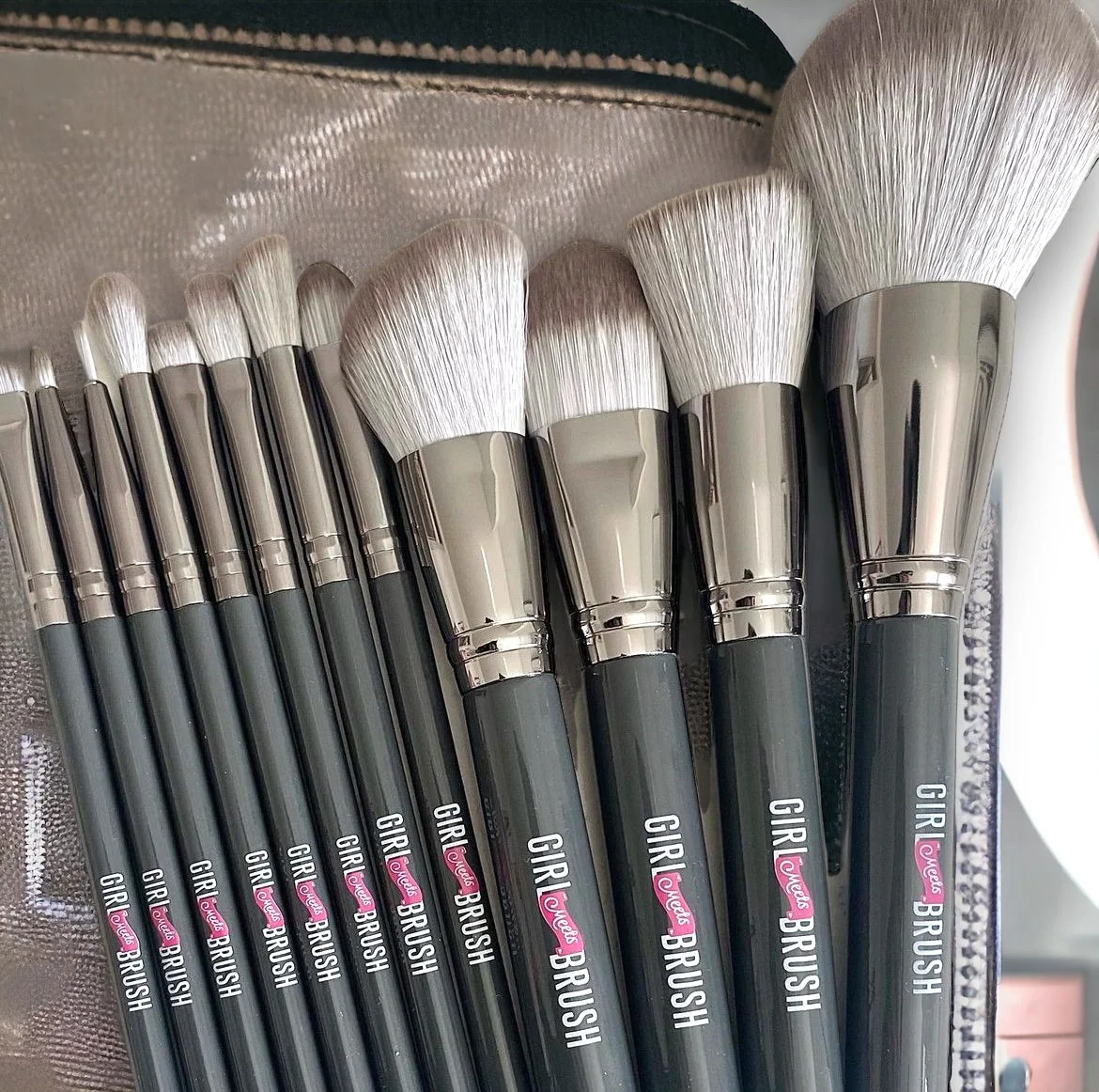 Shop — Girl Meets Brush Make-up Brushes