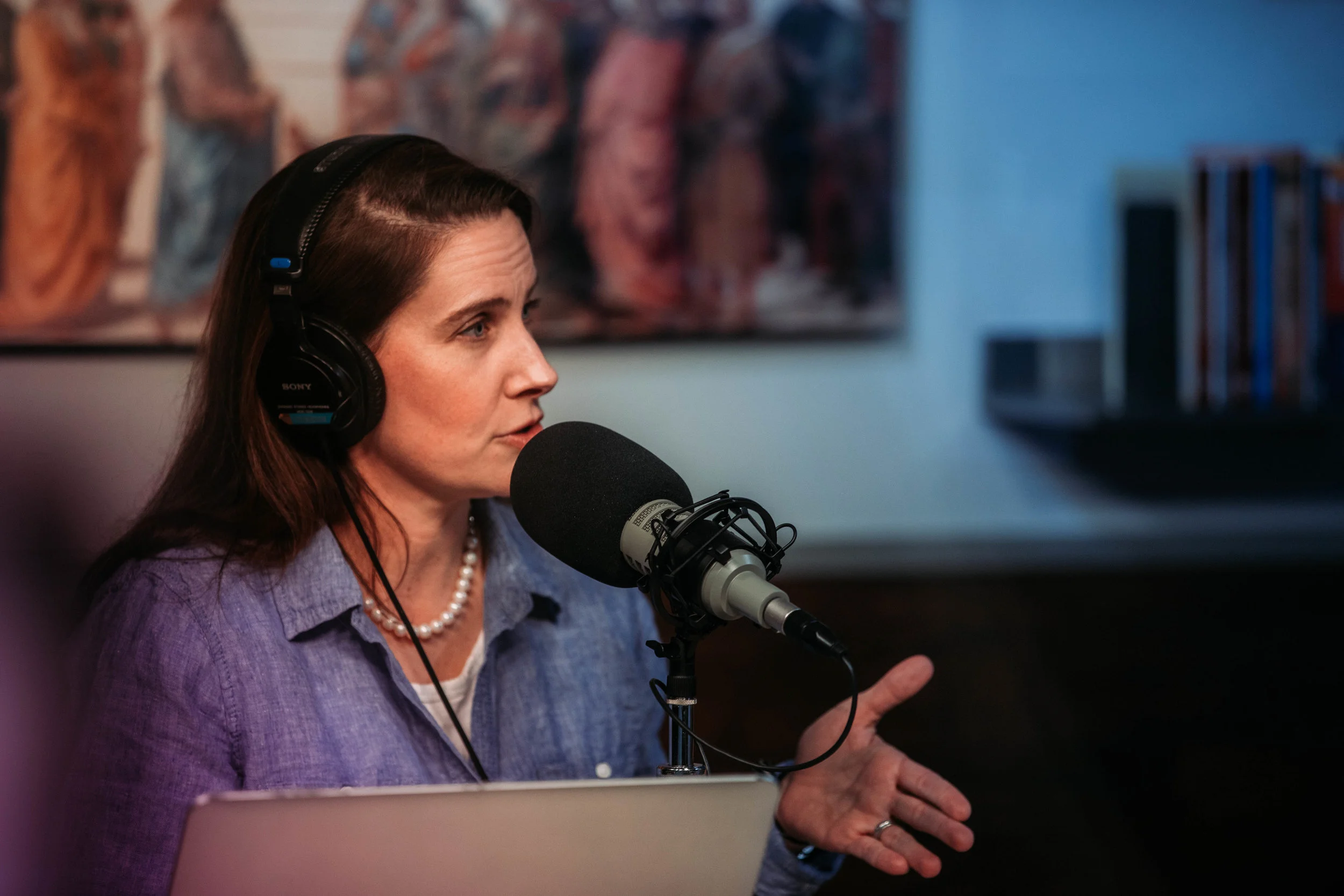 Contact — Carrie Gress