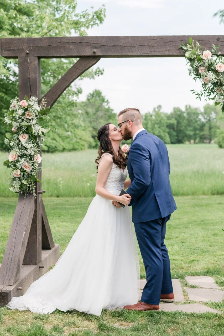 Cheyenne & Dan’s Intimate Spring Wedding - Bucks County, Pennsylvania ...
