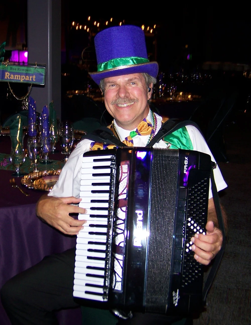 Bio — Laissez Les Bon Temps Rouler