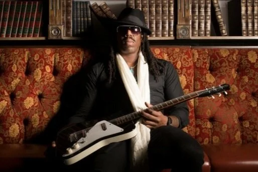 Kim Chestney | Join the Intuition Revolution‎