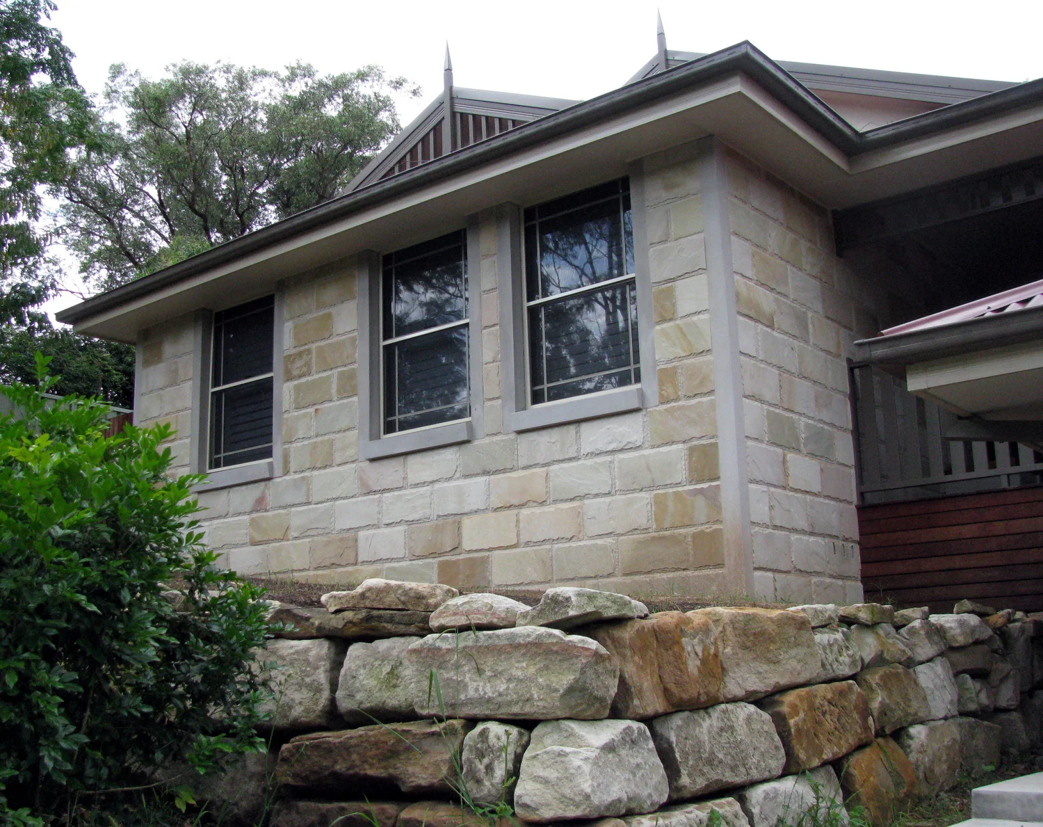 Willow Sandstone Tiles, Pavers, Outdoor Paving & Wall Cladding Stone ...