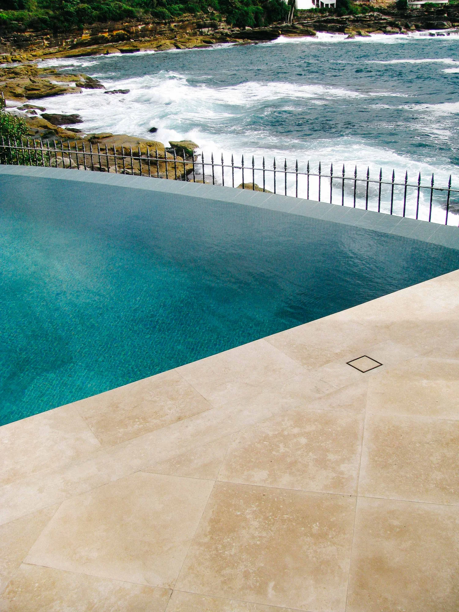 Mocha Travertine Tiles & Pavers — Bellstone