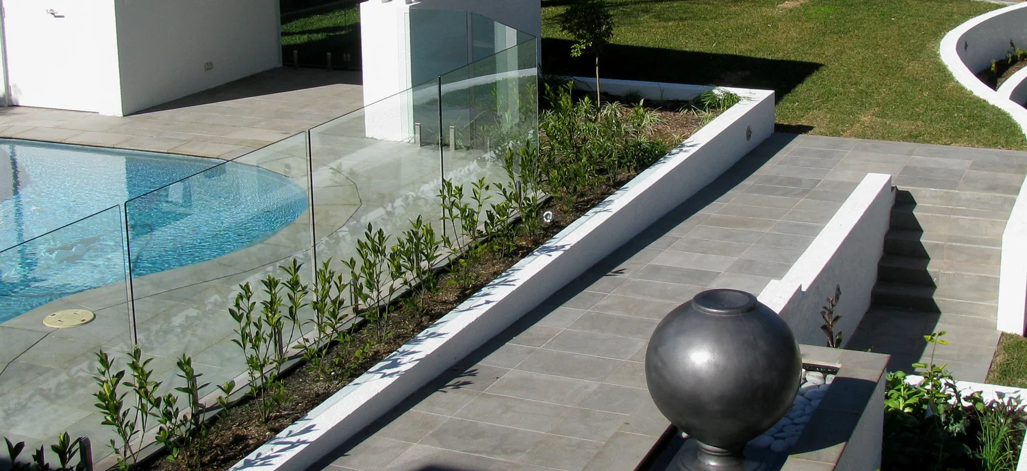 Durable Bluestone Pavers & Tiles for Paving & Pools — Bellstone