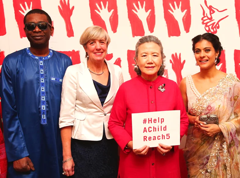 Fashion 4 Development