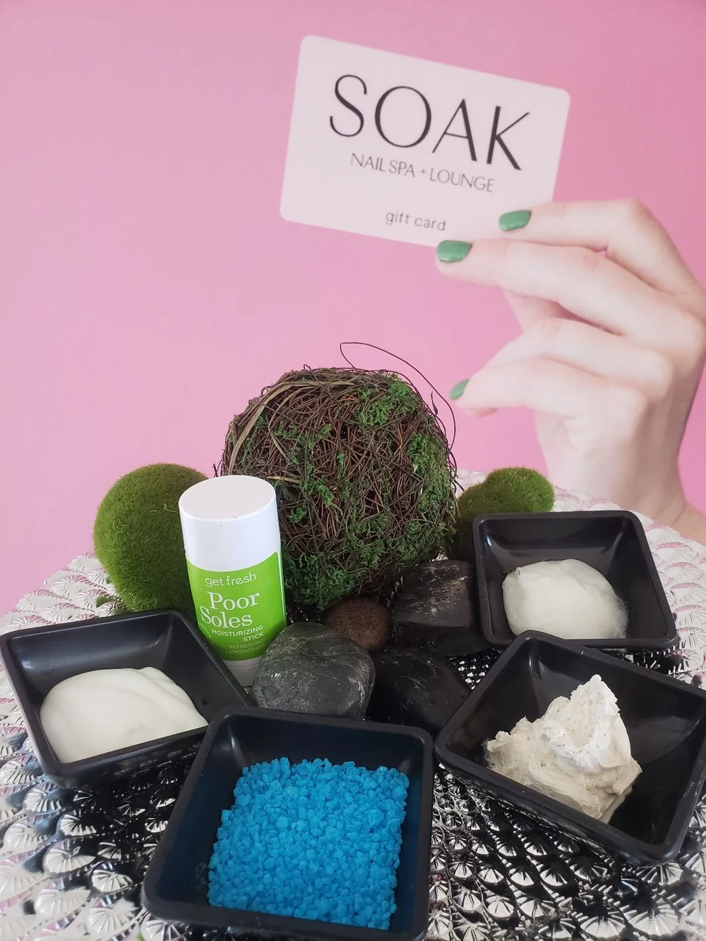 SOAK — Nails & Cocktails