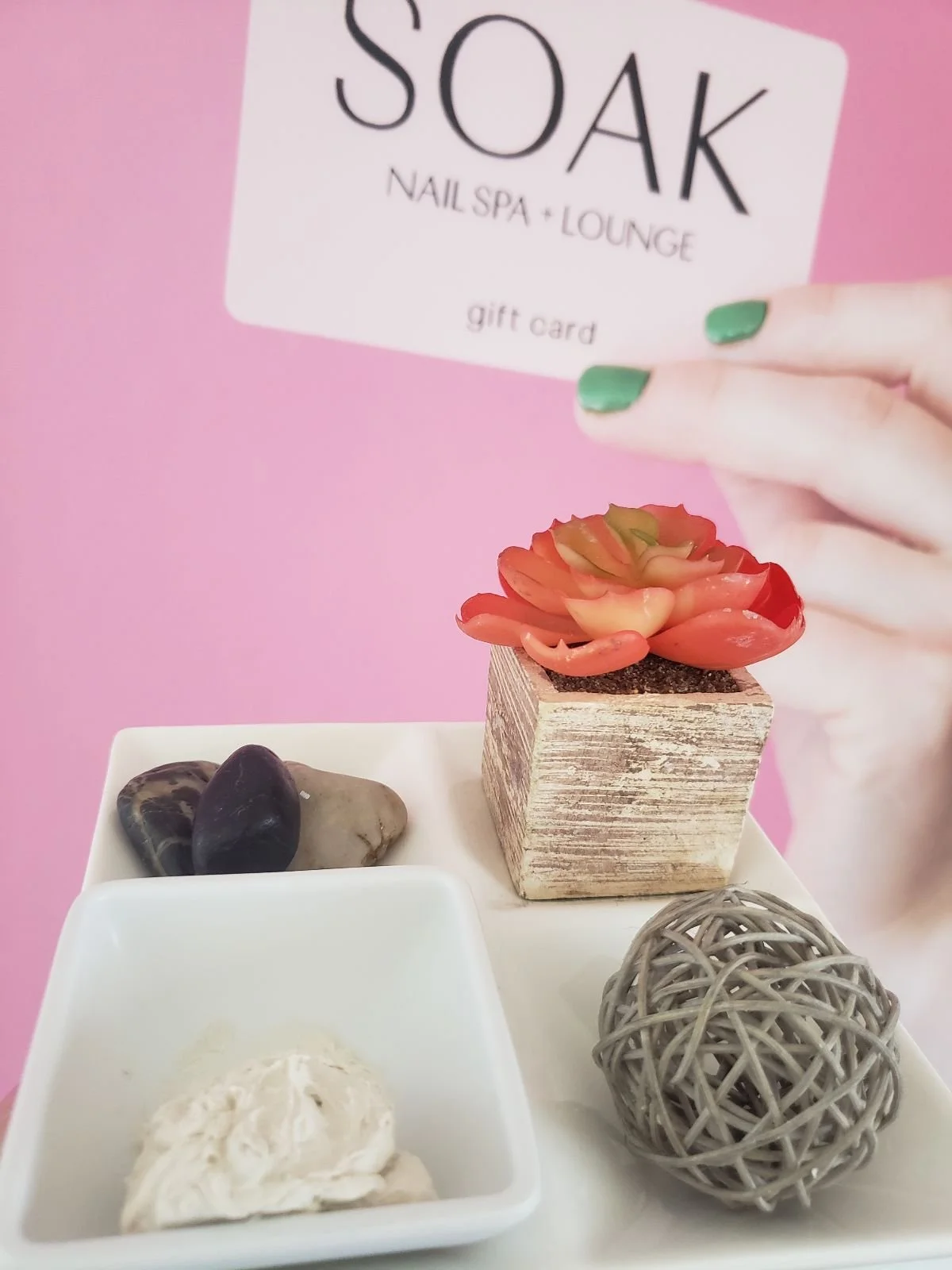 SOAK — Nails & Cocktails