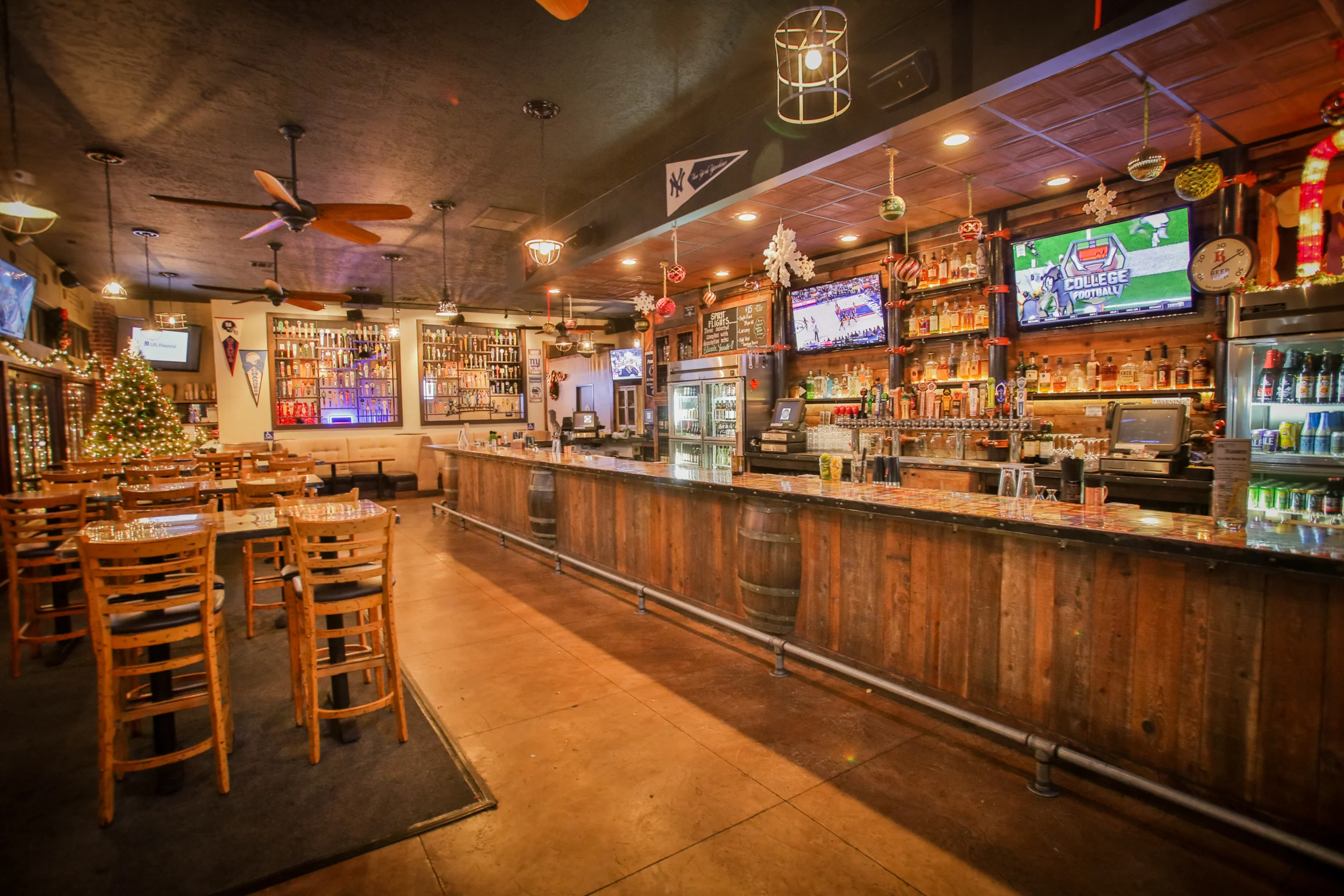 Knotty Barrel - San Diego Event Space with Craft Beer