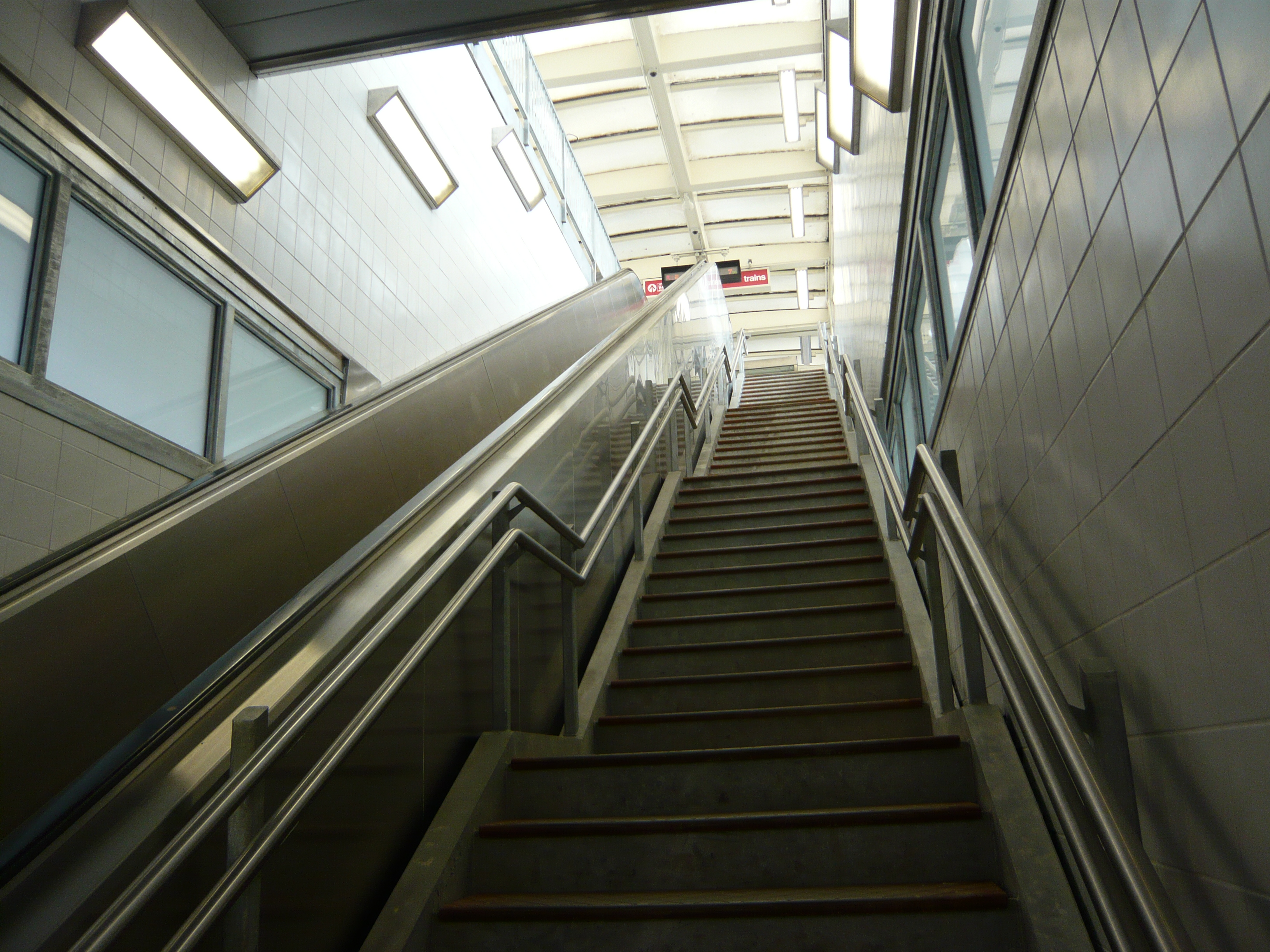 Escalator Cladding — NIC Solutions