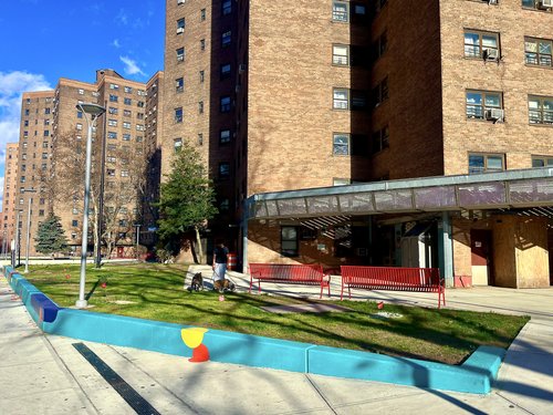 Exterior Murals — Kat Lam