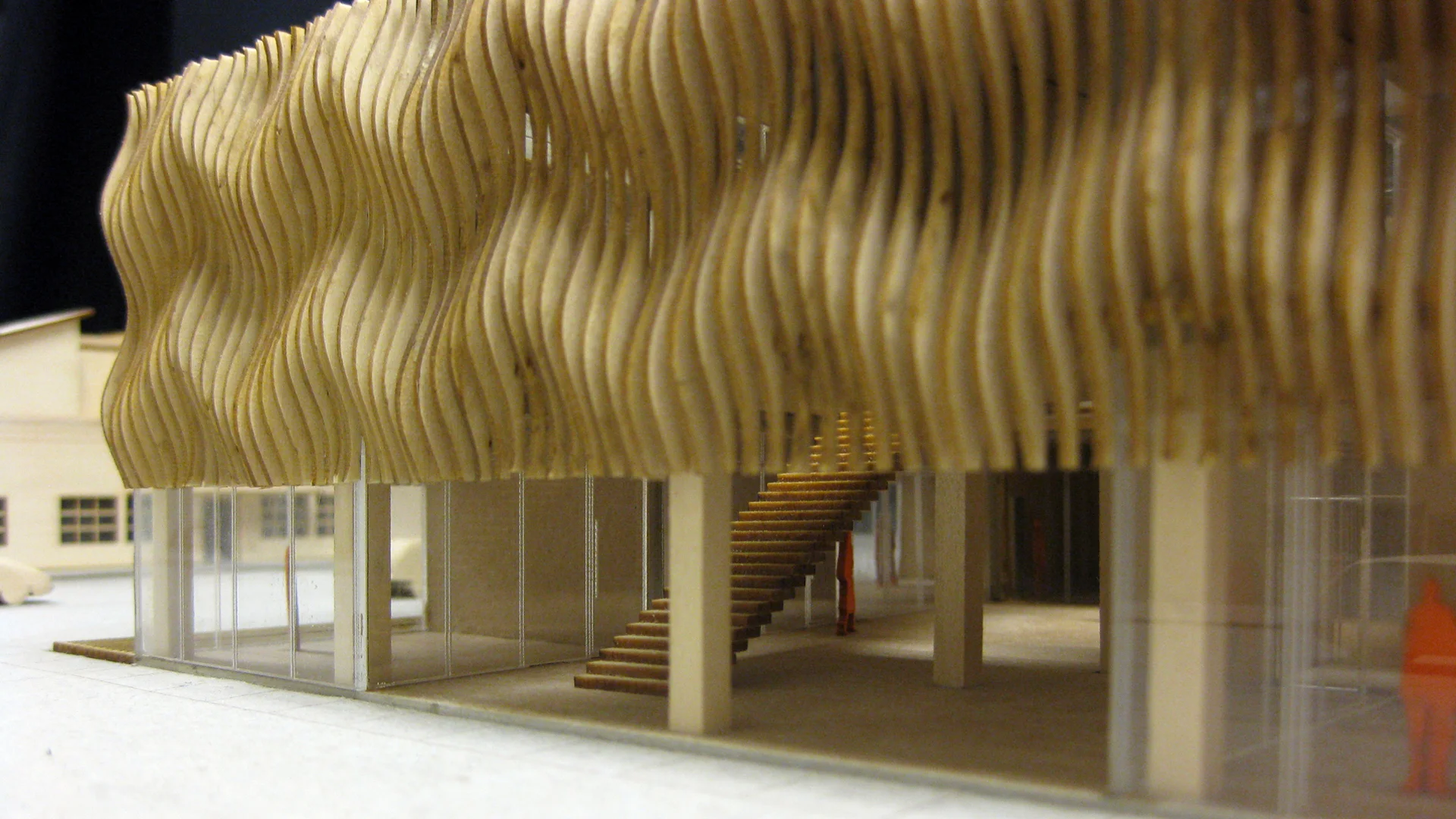 GEOMETRY & MATERIALS