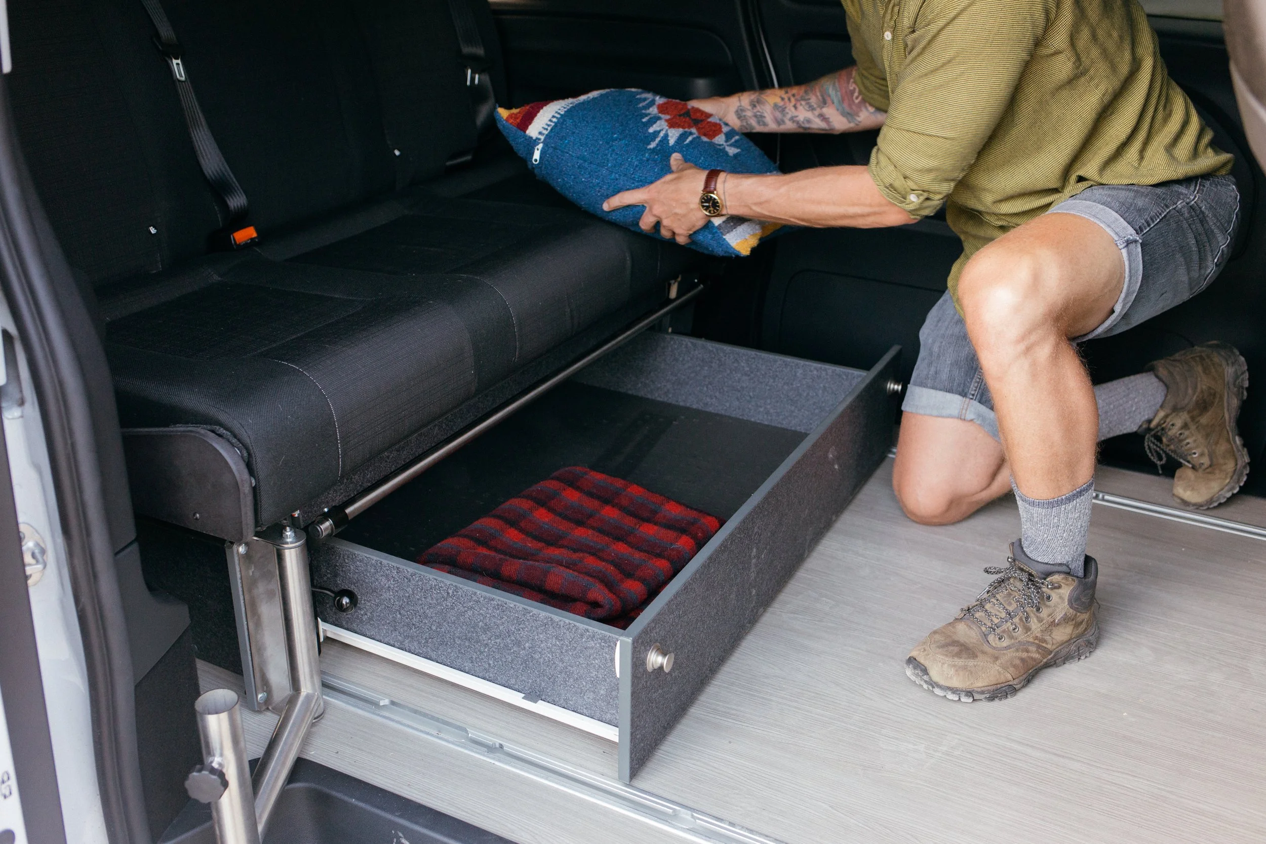 5 REASONS TO BRING YOUR OWN VAN — Peace Vans