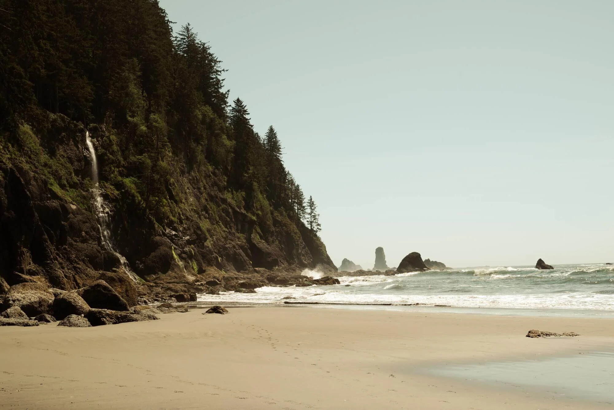 PEACE VANS GUIDE TO COLD WATER SURFING — Peace Vans