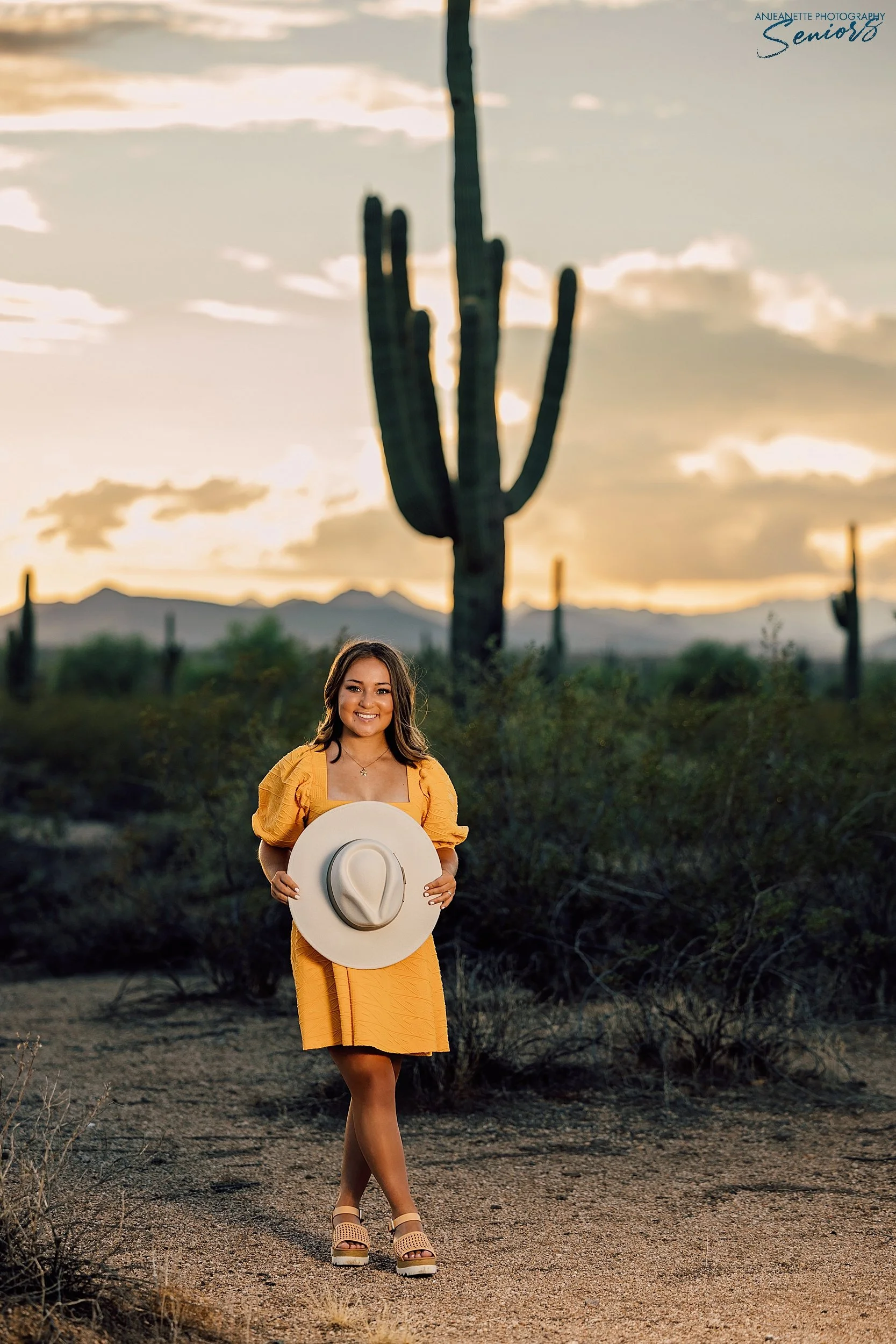 Phoenix AZ Senior Graduation Pictures by Arizona Photographer ...