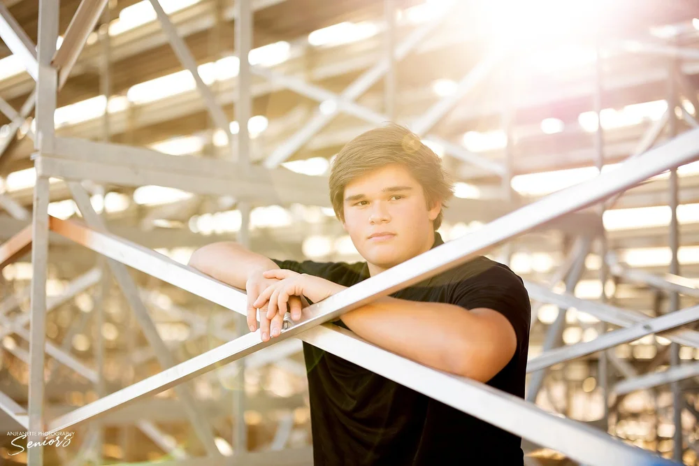 senior pictures near me Peoria AZ Senior Graduation Pictures by Phoenix ...