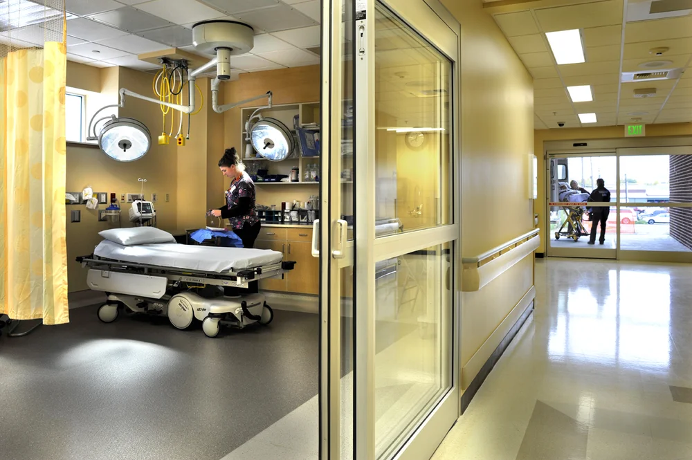 EMERGENCY — North Valley Hospital