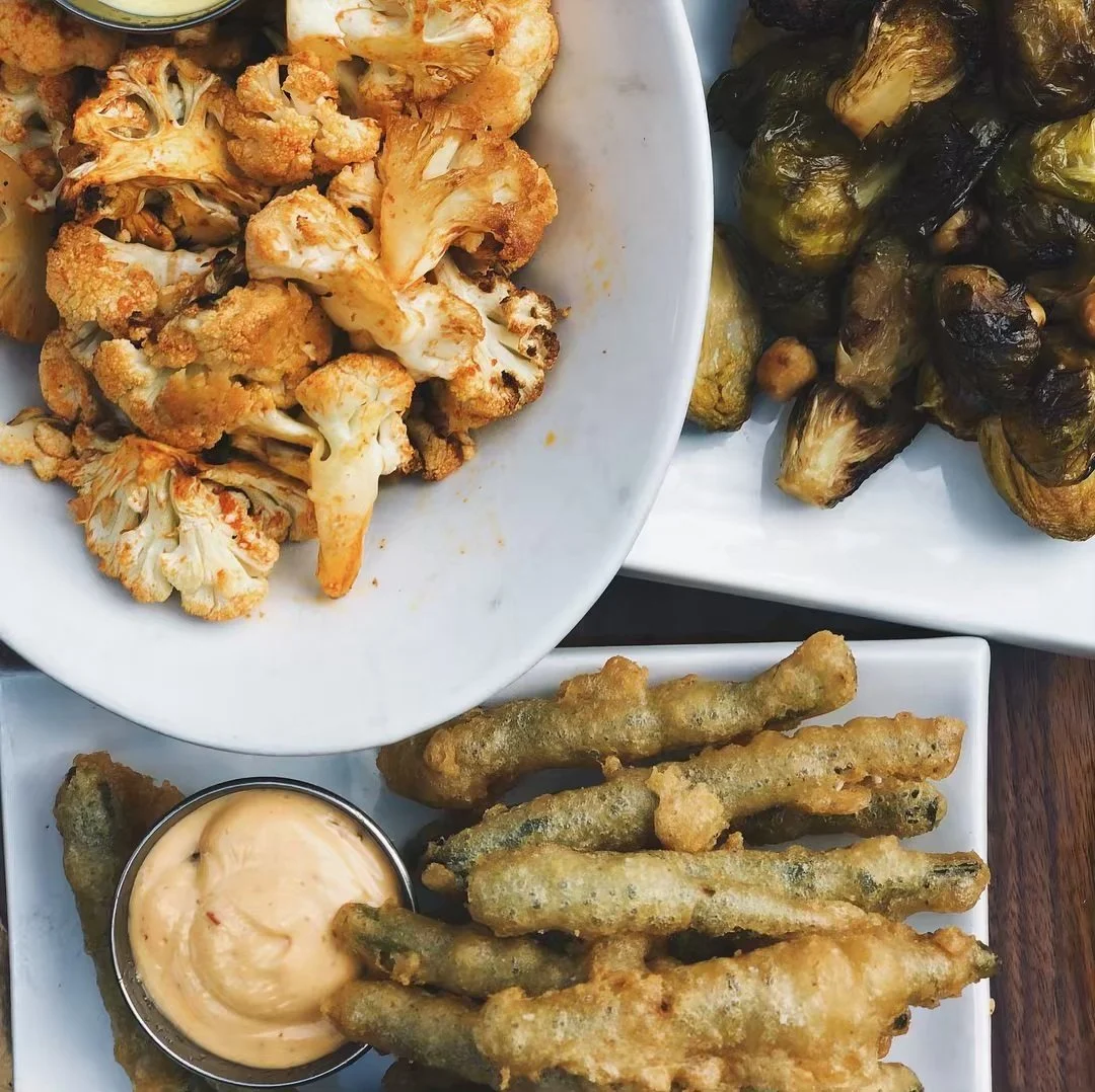 elmo restaurant & lounge