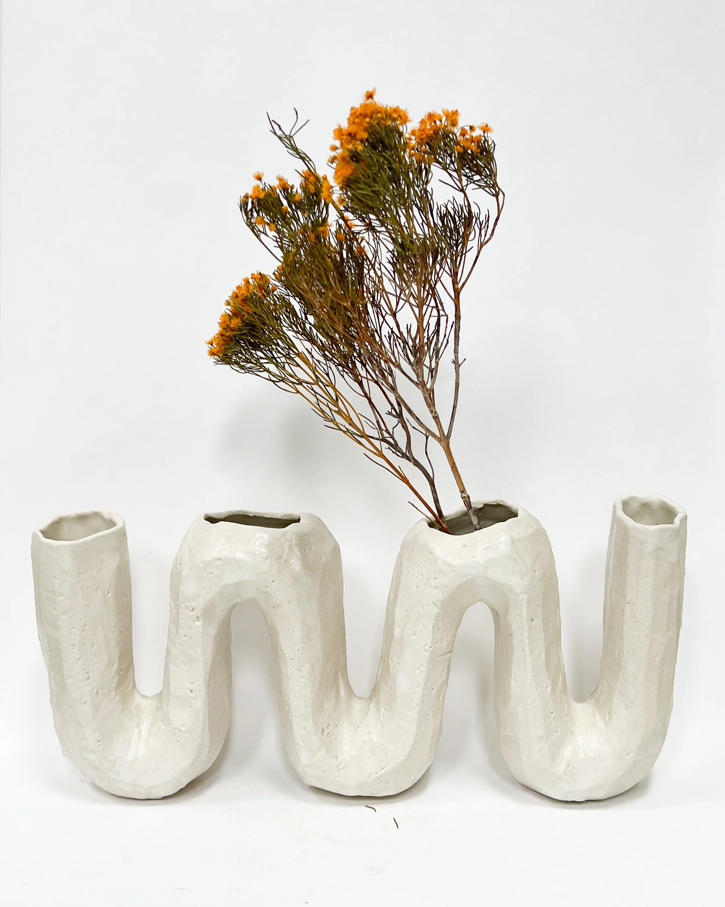 Drip edge folded vase #1 (large, white) — Stockroom Kyneton Gallery ...