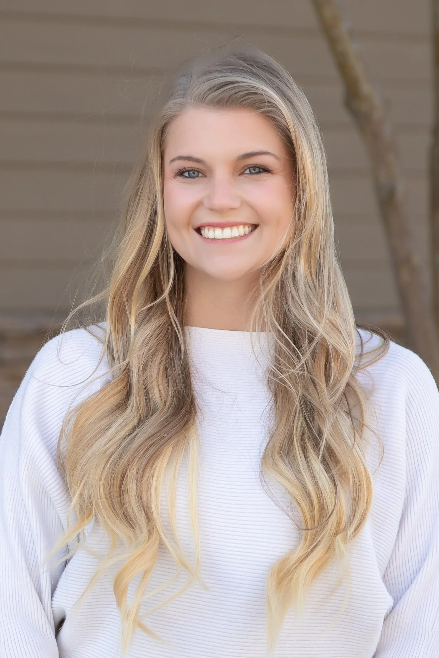 Ashley Goff | The Main Event by Emily — the main event by emily