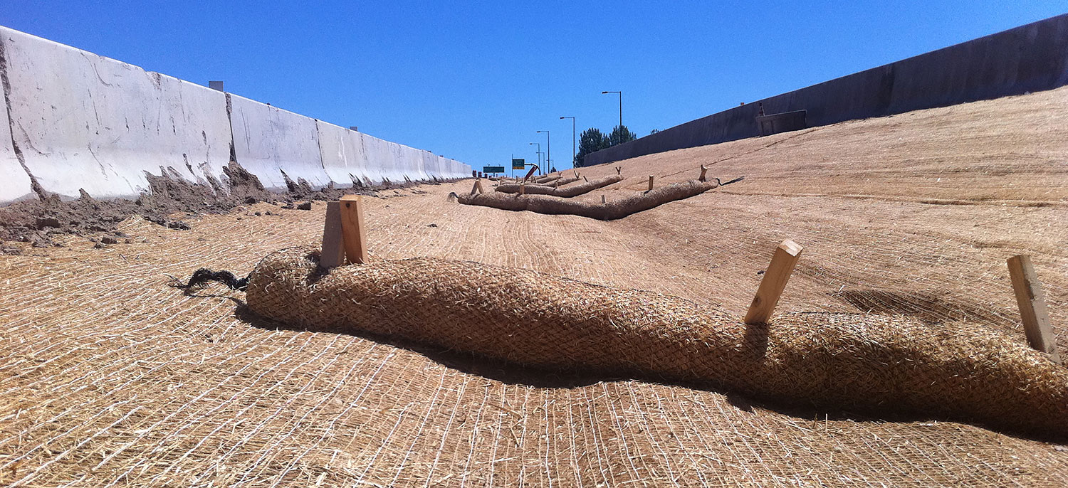 Straw Wattles — CDOW Wholesale