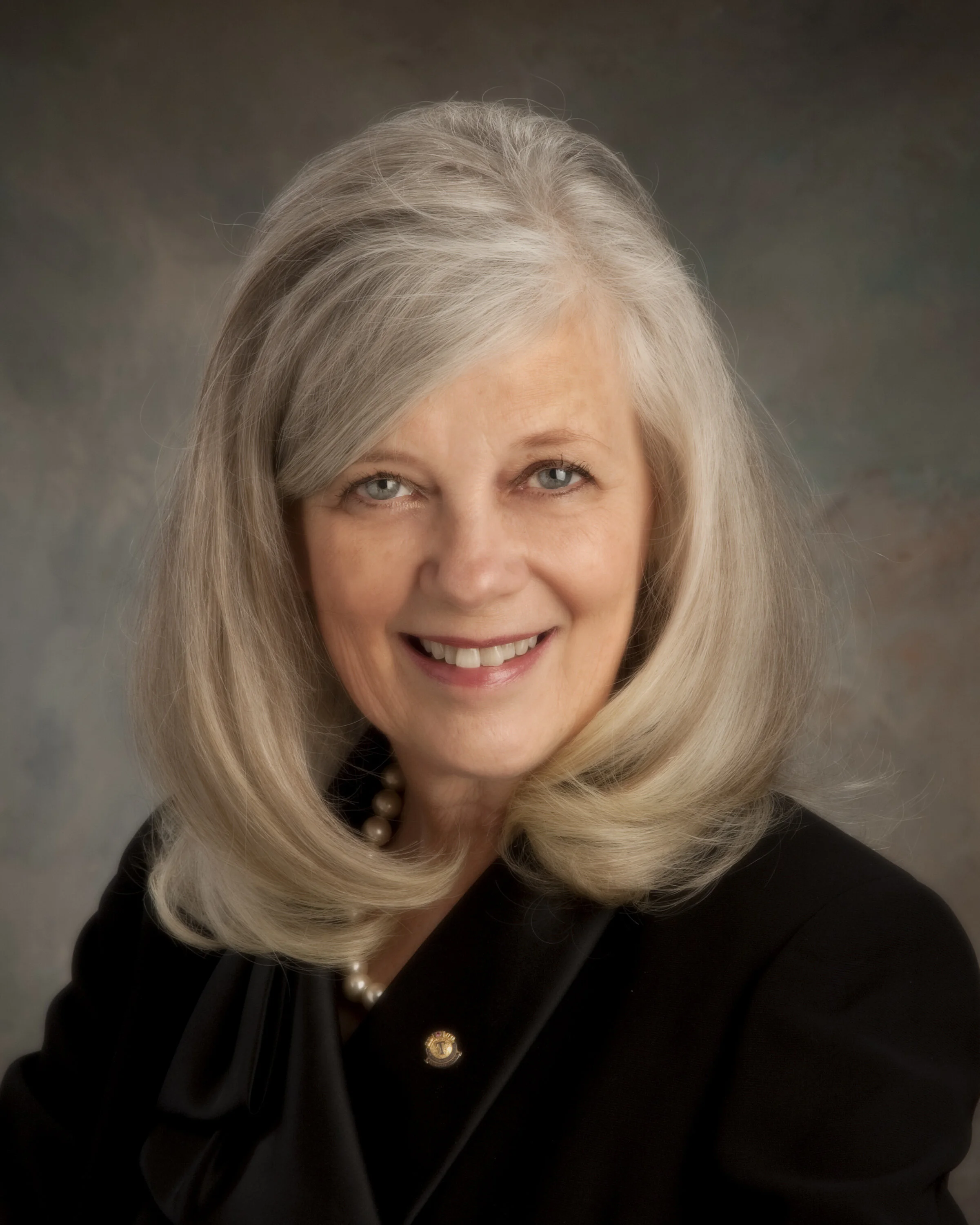 OUR TEAM — Momentum Camp