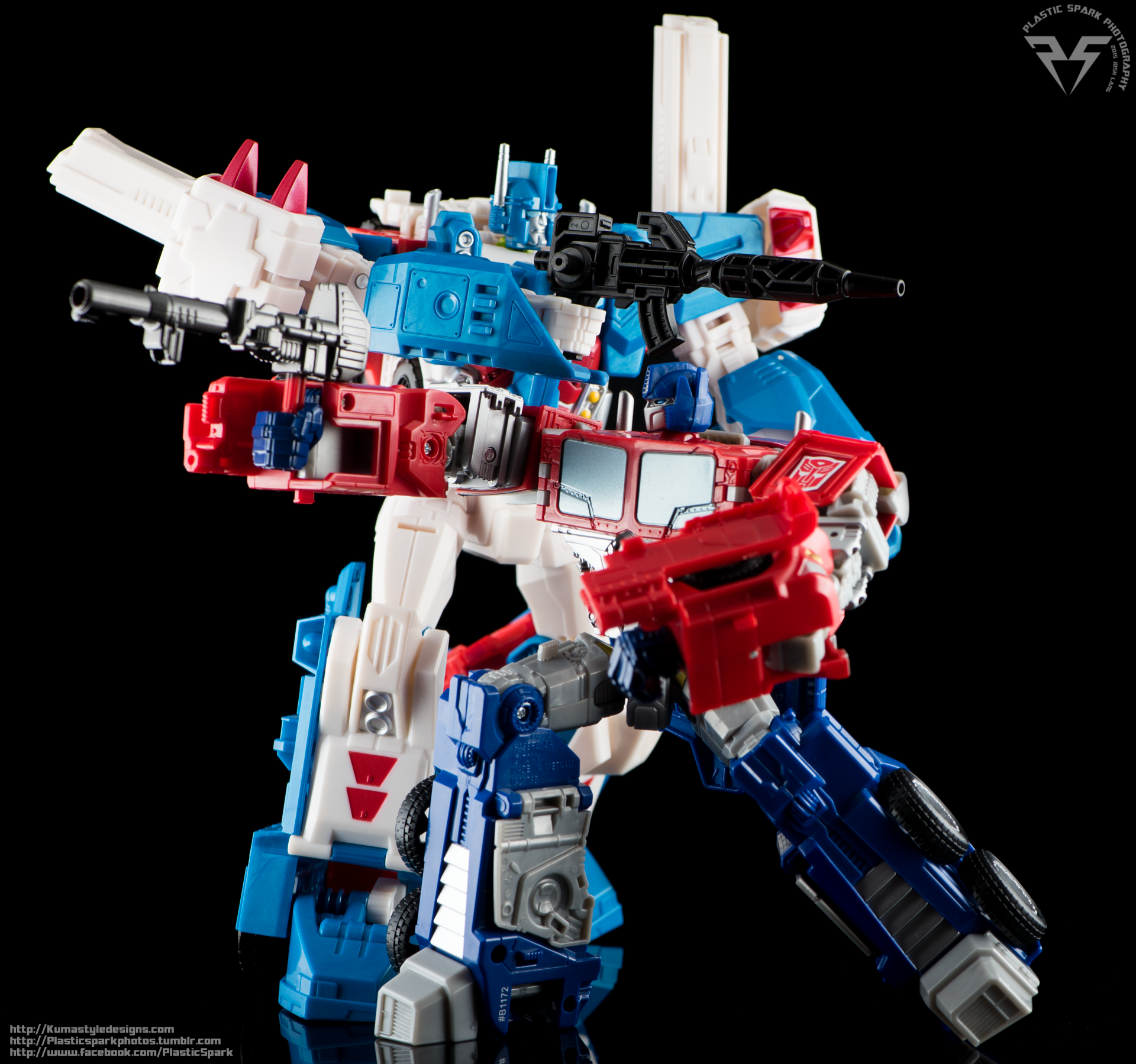 Review - Combiner Wars Optimus Prime — Plastic Spark Photography