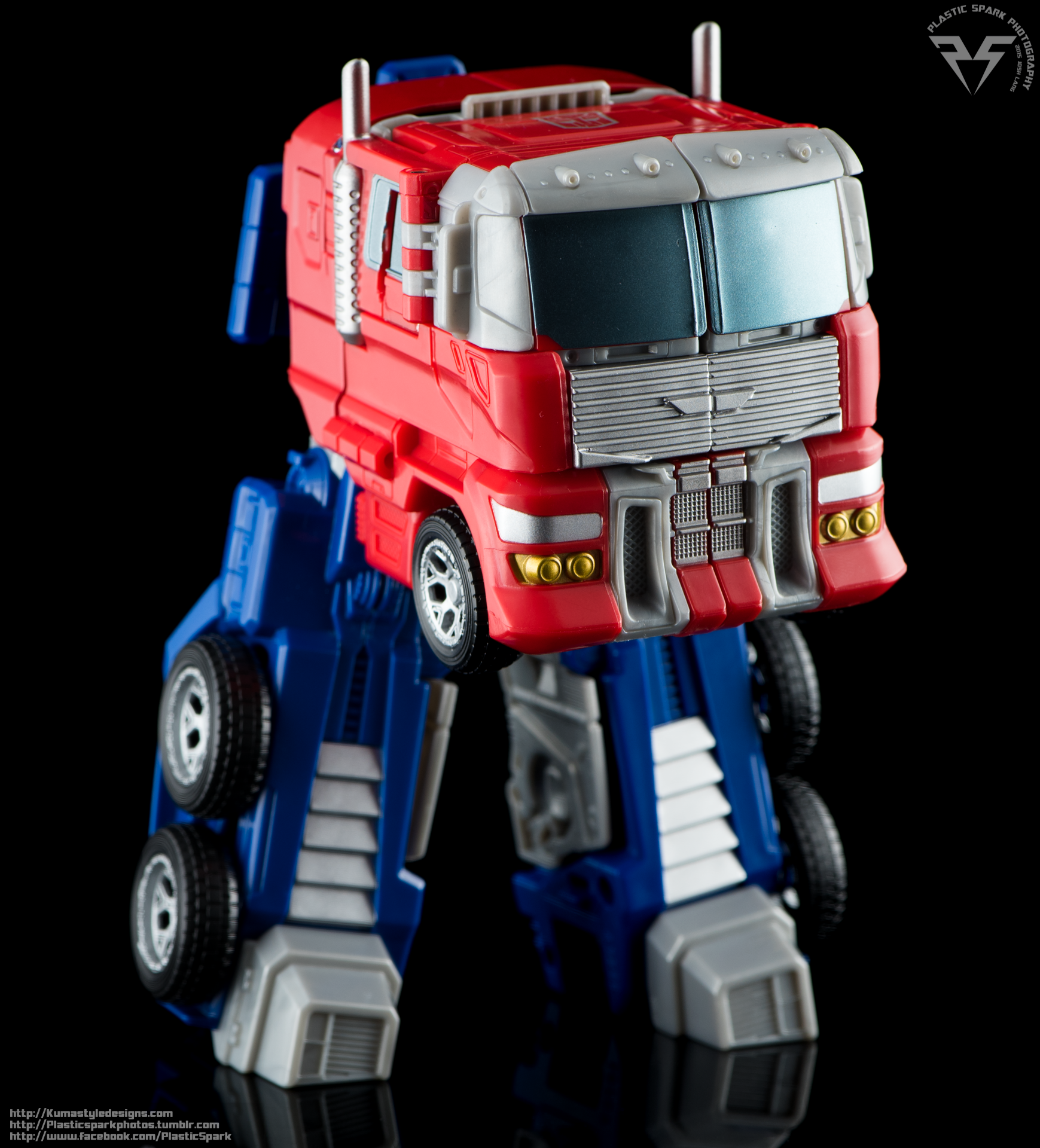 Review - Combiner Wars Optimus Prime — Plastic Spark Photography