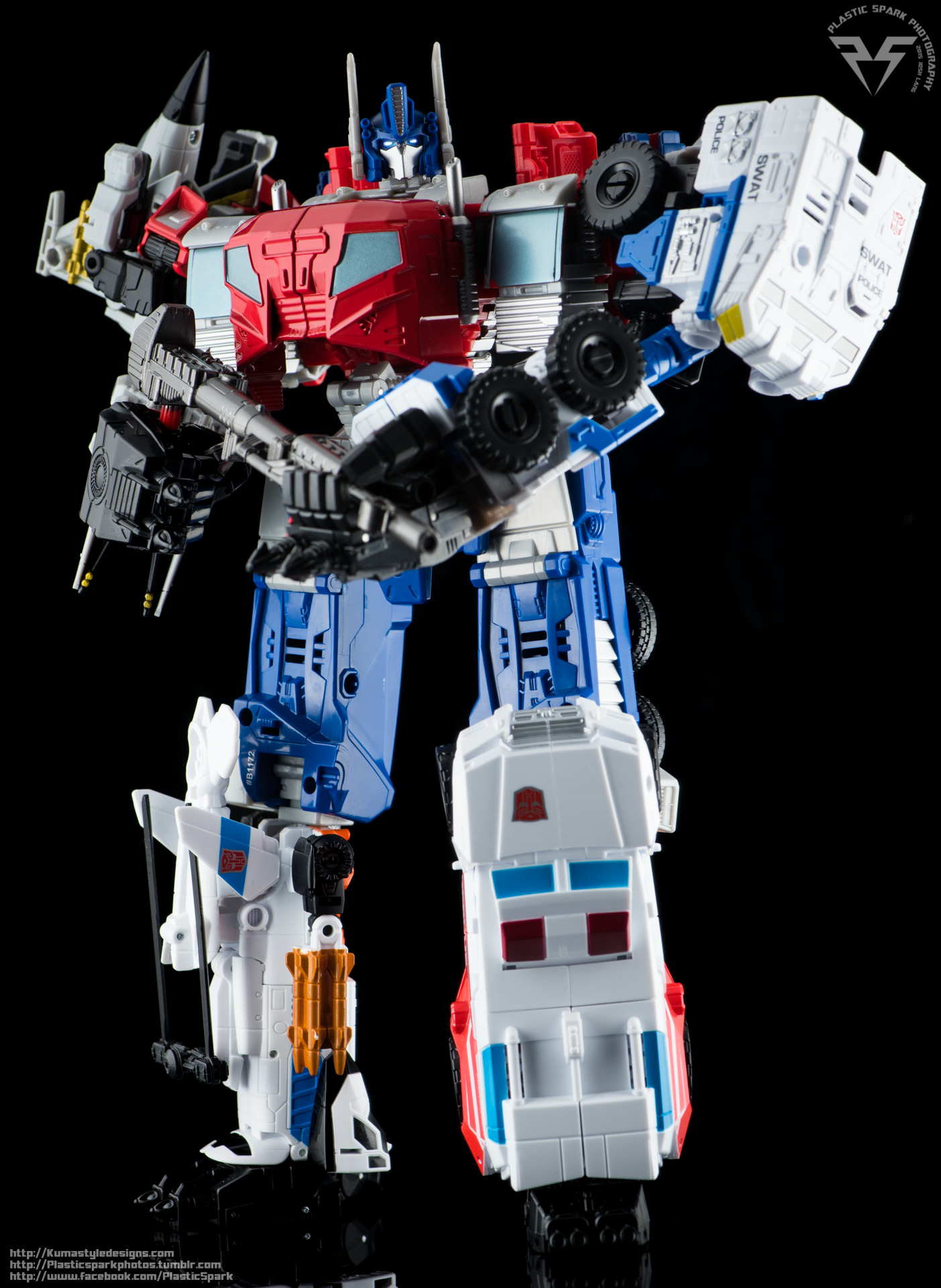 Review - Combiner Wars Optimus Prime — Plastic Spark Photography
