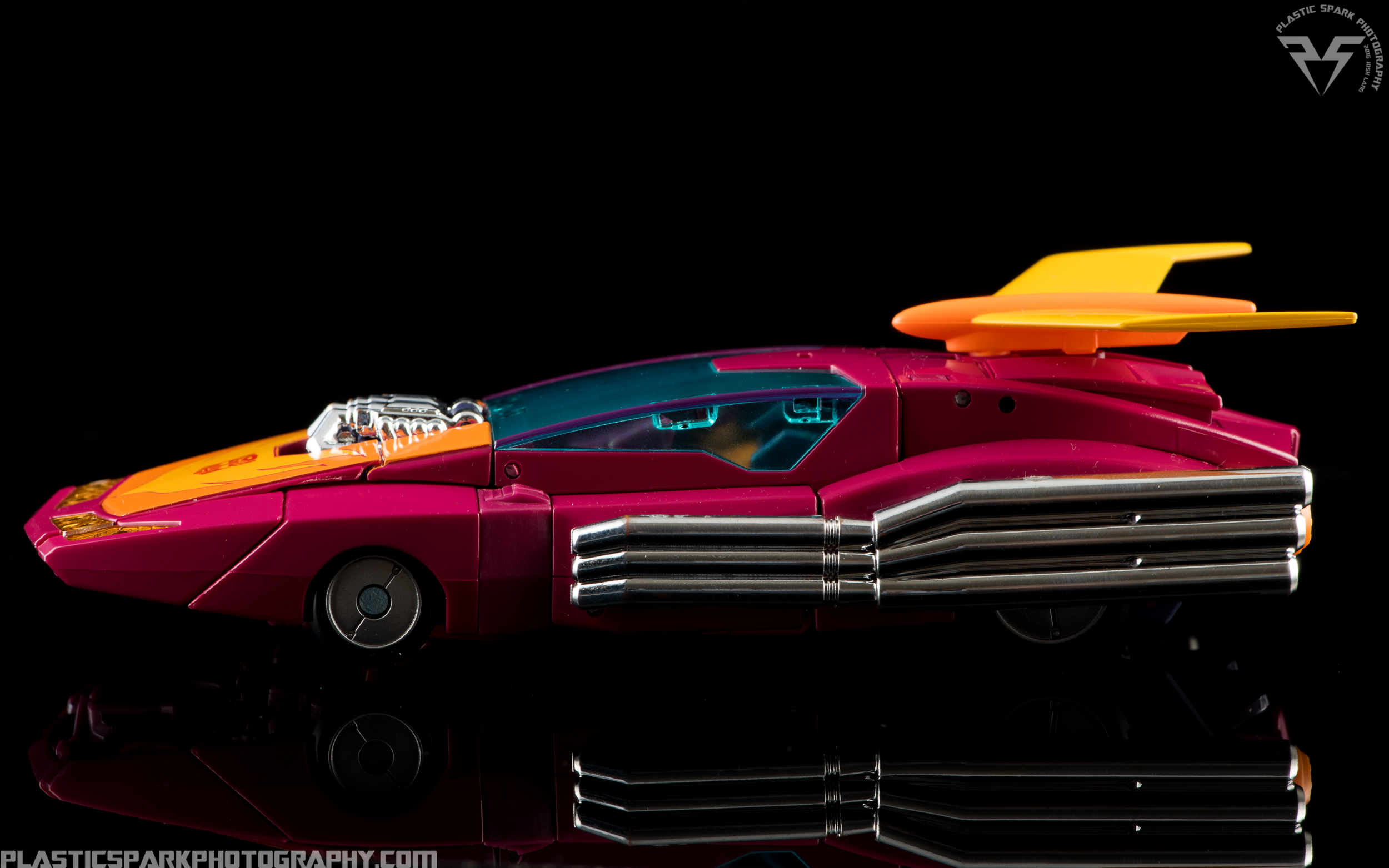 Review - MP28 Hot Rodimus — Plastic Spark Photography