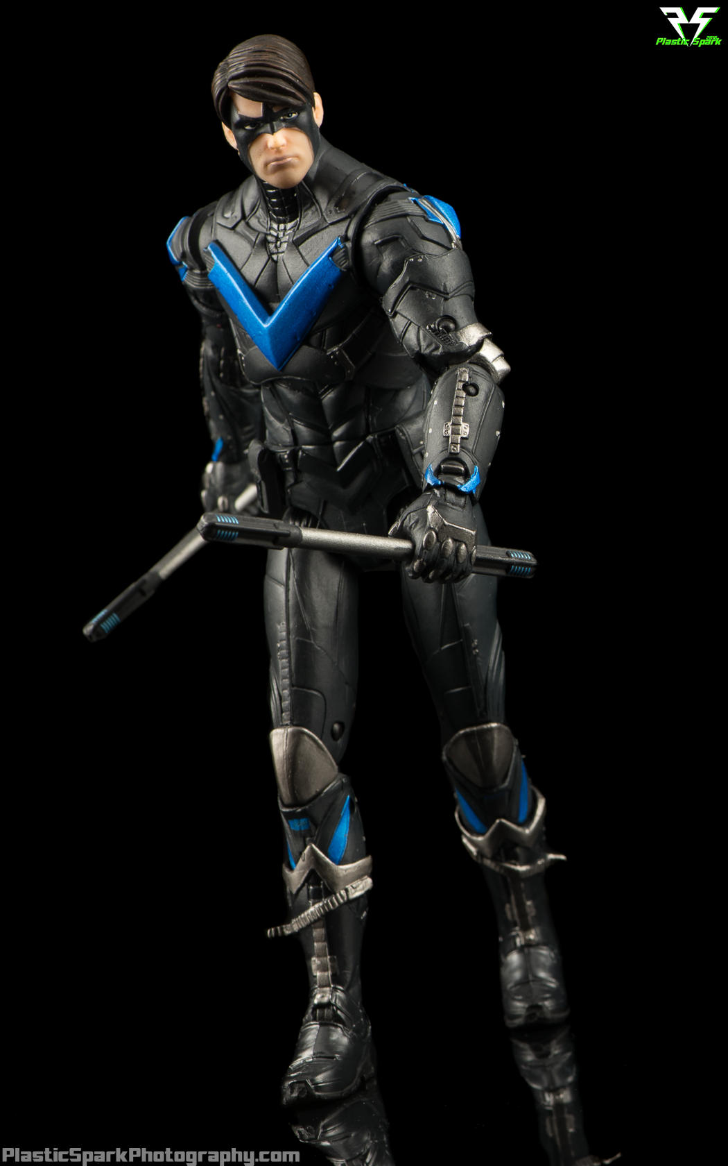 Mini Review - DC Collectibles Nightwing (Arkham Knight) — Plastic Spark ...
