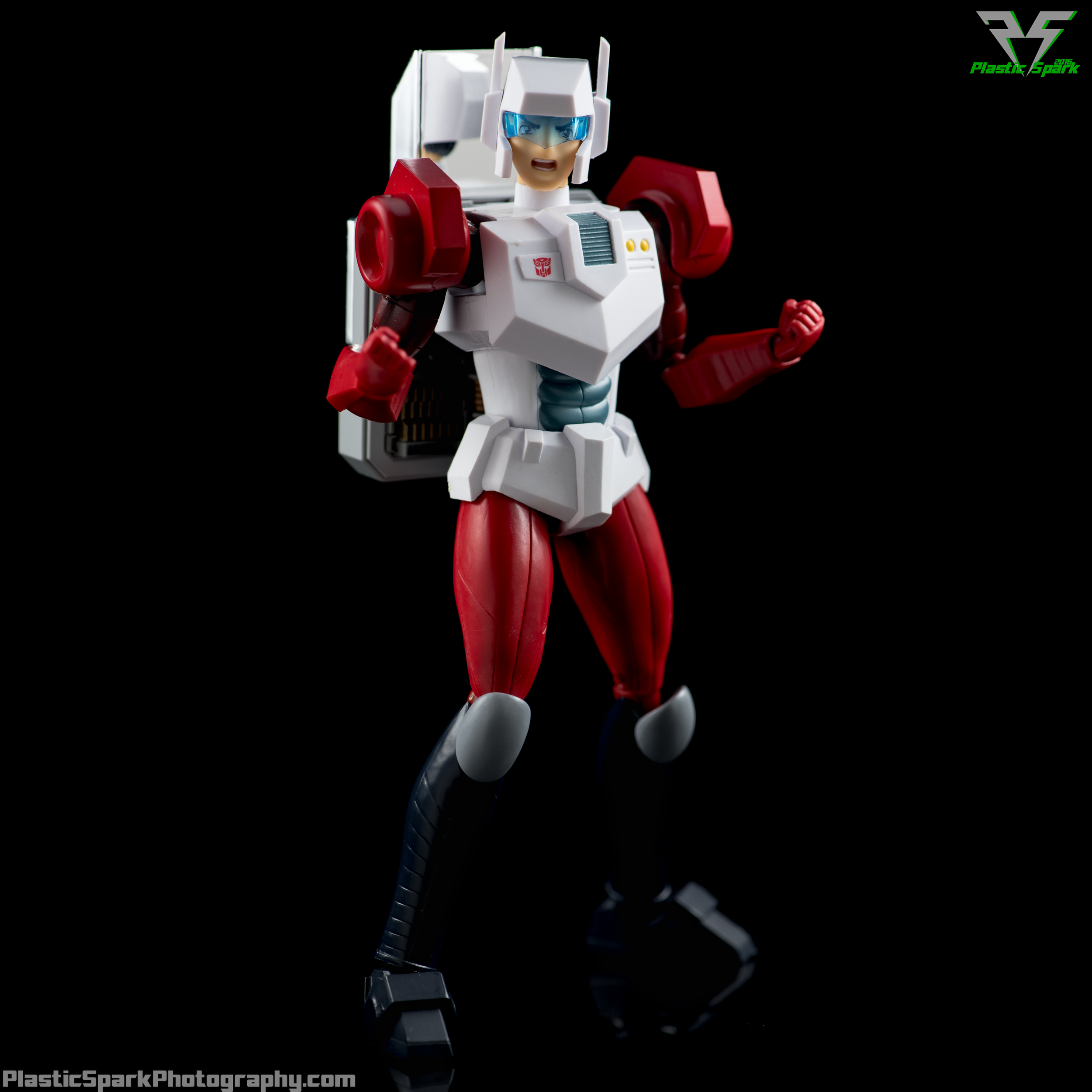 Mini Review - CM’s Corporation - Gutto Kuru – Ginrai (Transformers ...