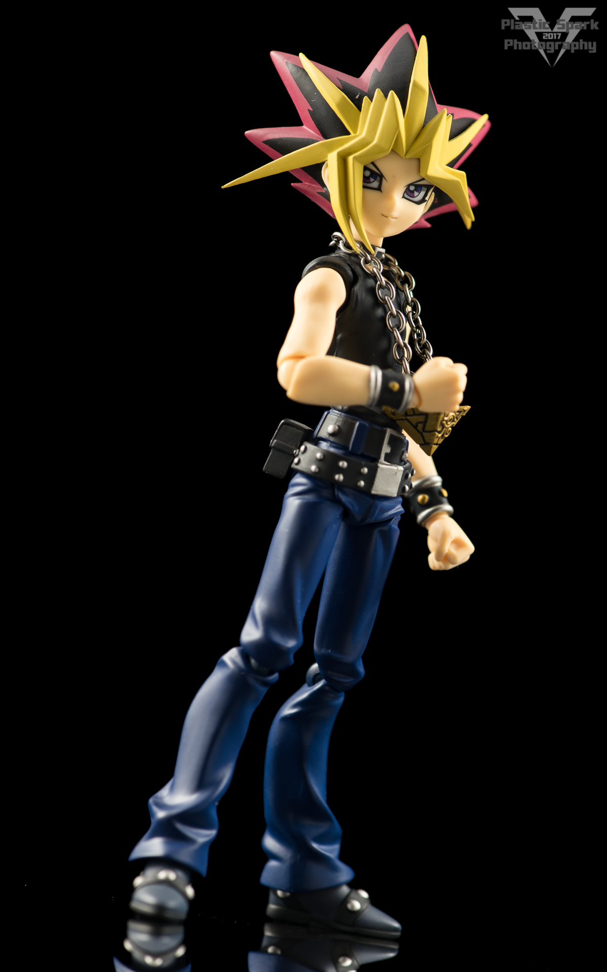 Review - Figma Yami Yugi — Plastic Spark Photography