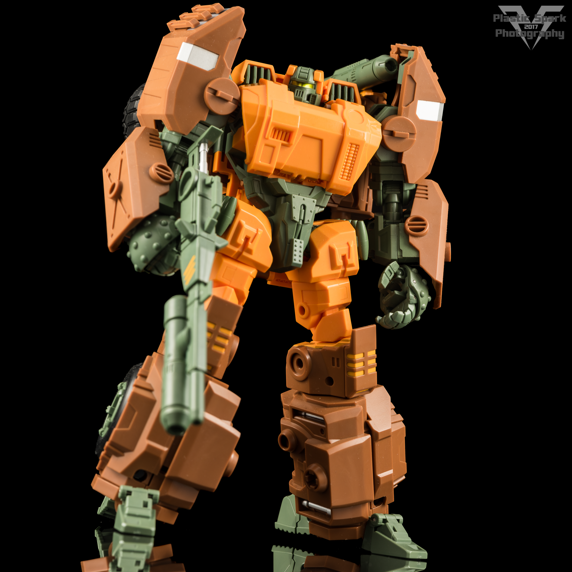 Review - Mastermind Creations R-23 Dicamus — Plastic Spark Photography