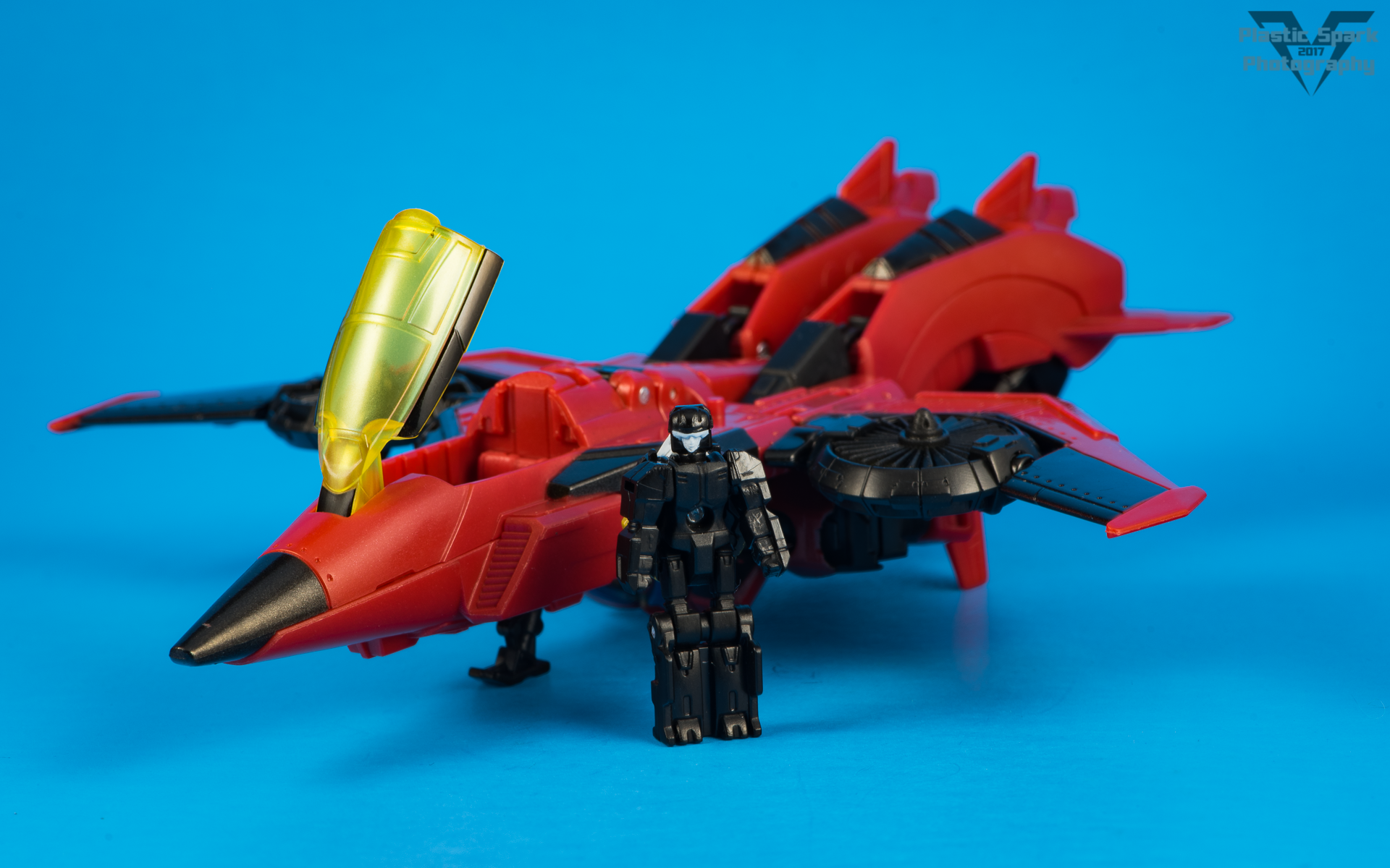 Gallery - Hasbro Titans Return Windblade — Plastic Spark Photography