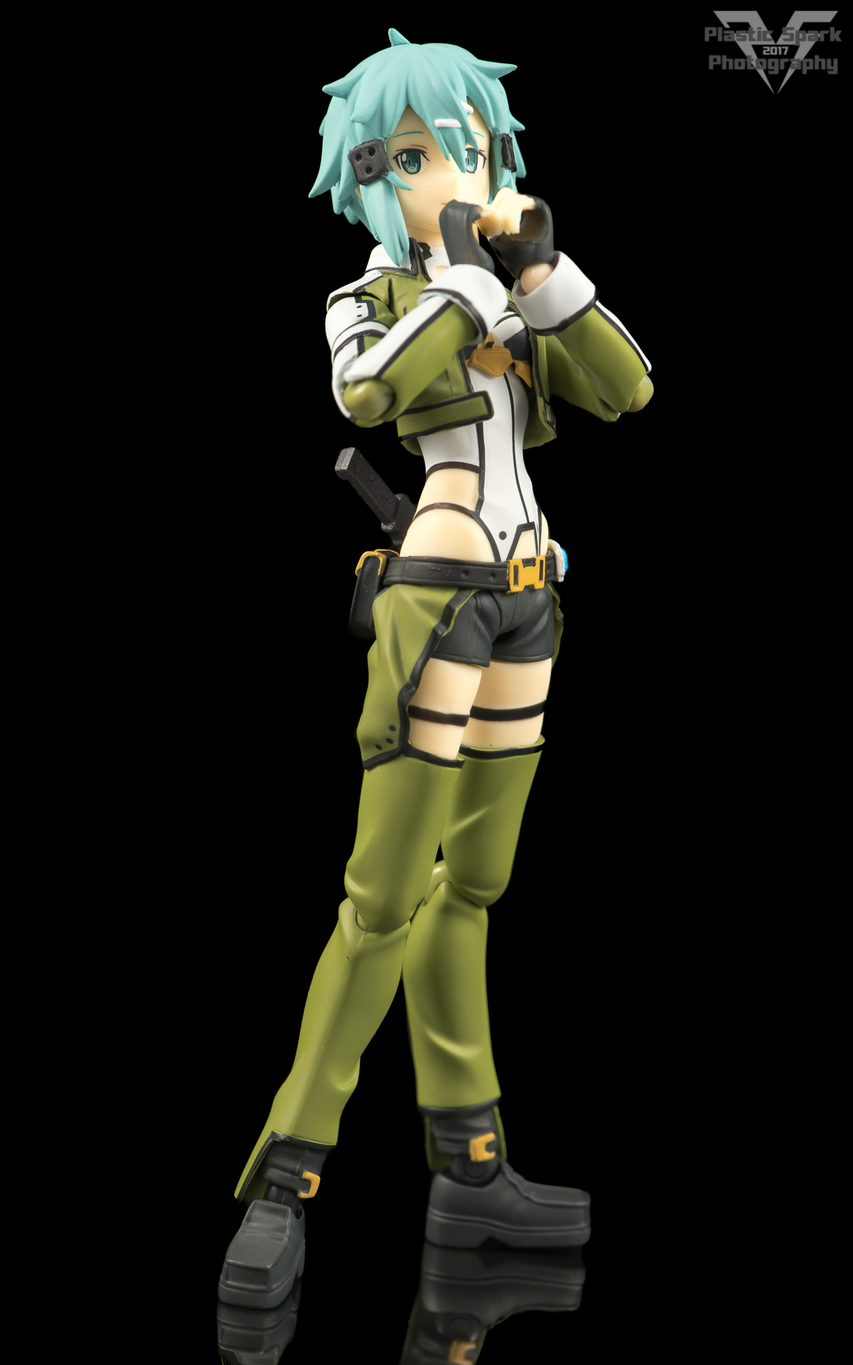 Review - Figma Sinon (Sword Art Online) — Plastic Spark Photography