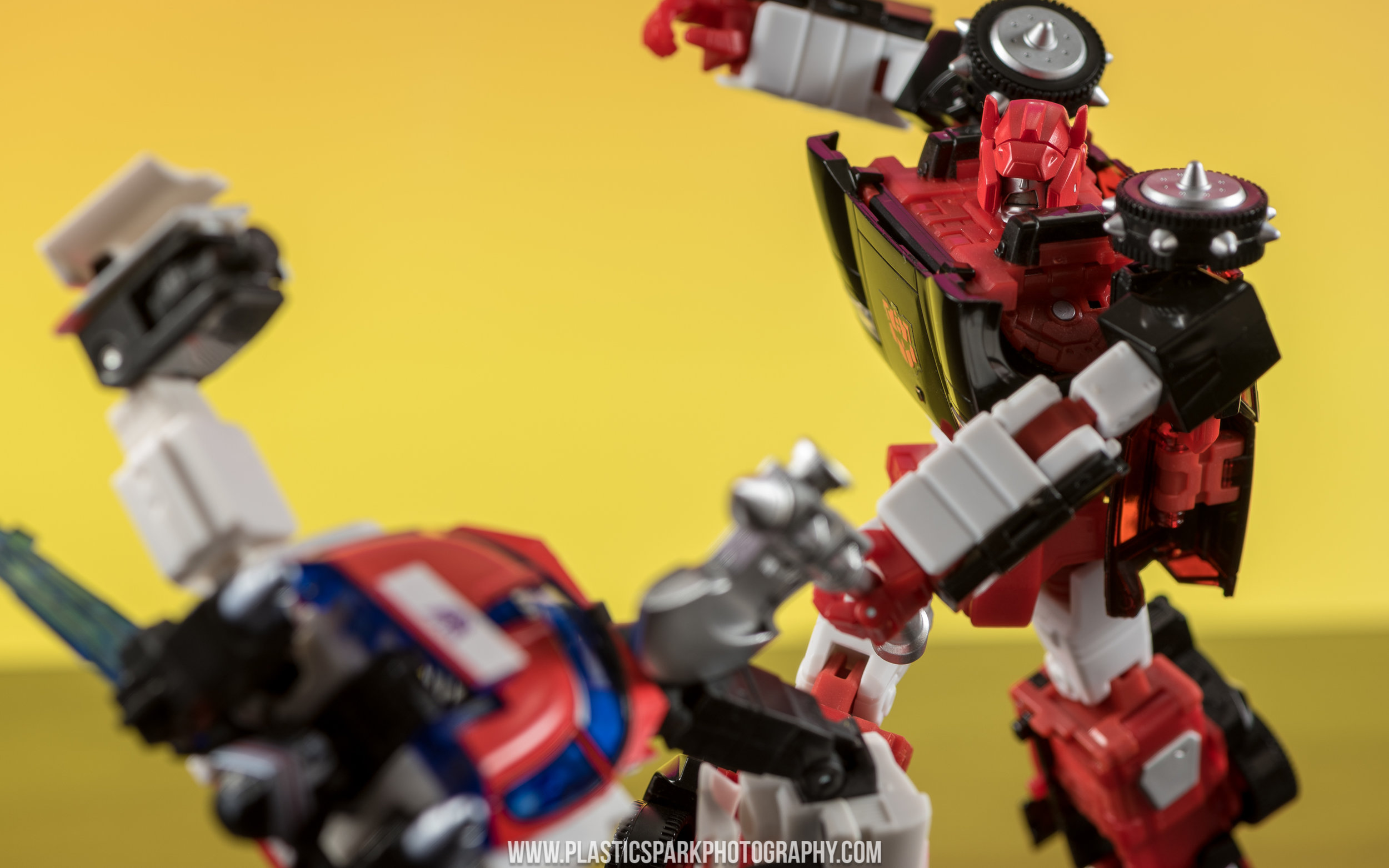 Gallery - Sideswipe (g2) vs Exhaust — Plastic Spark Photography