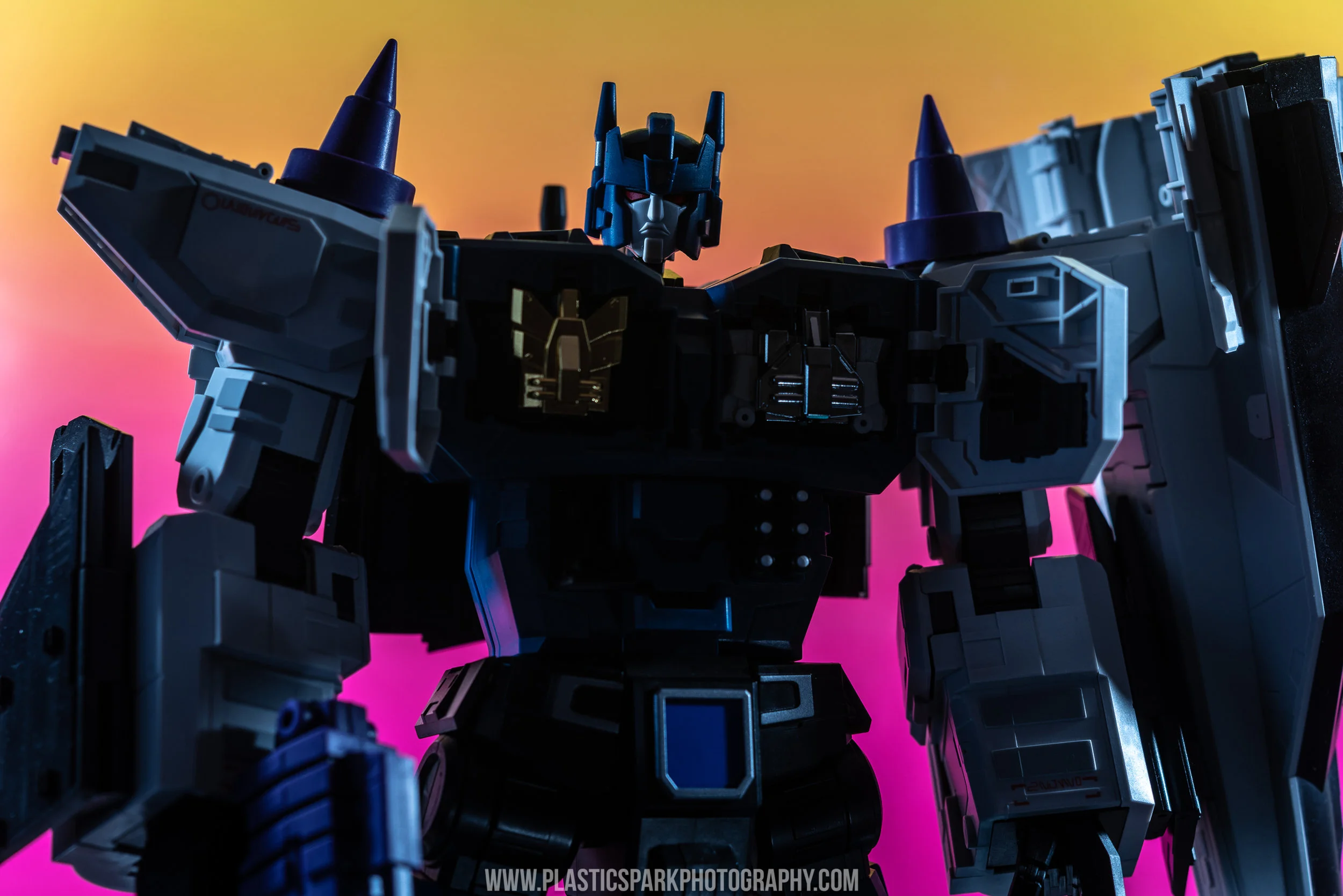 Review - Fans Hobby MB-08 Double Evil — Plastic Spark Photography