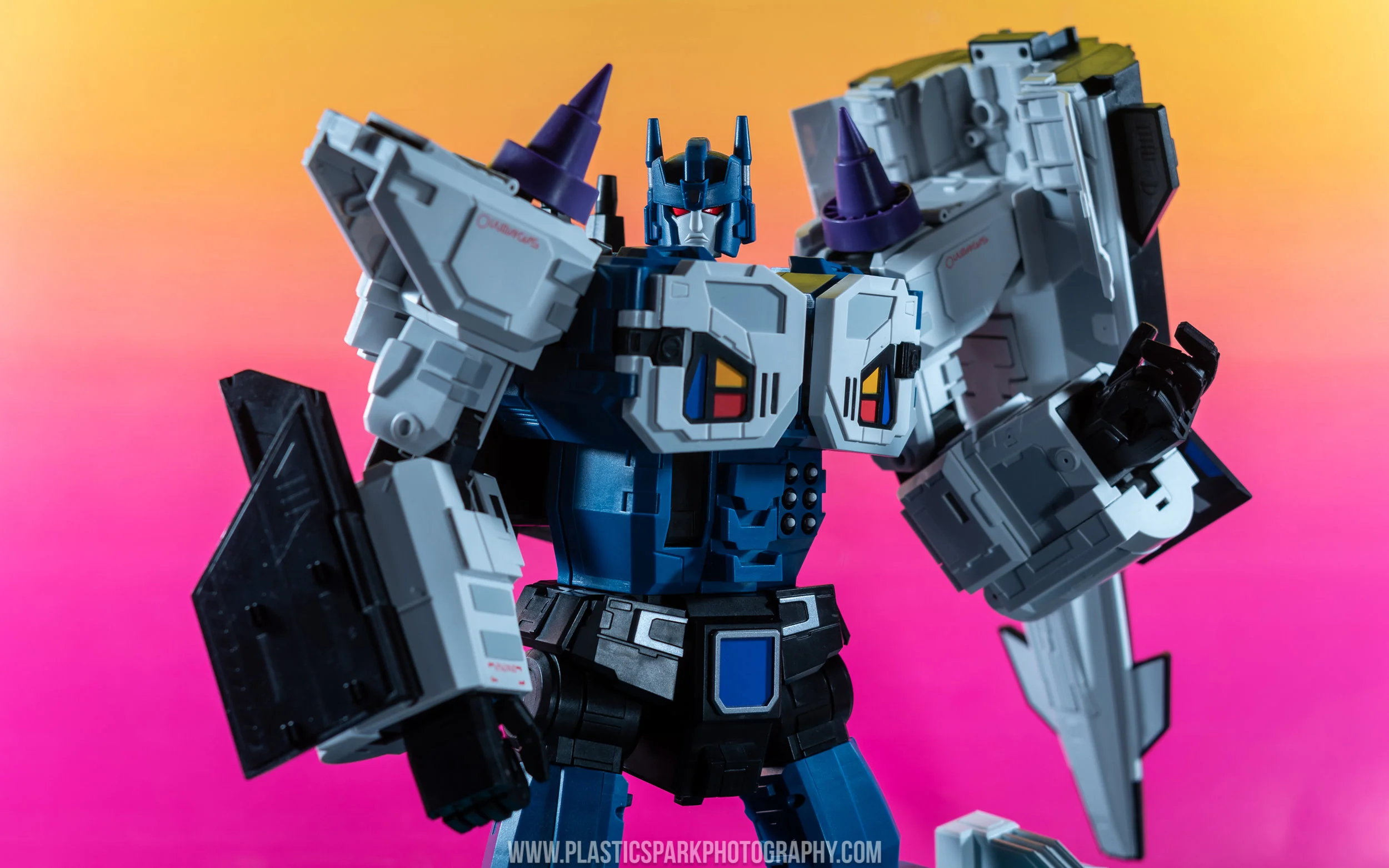 Review - Fans Hobby MB-08 Double Evil — Plastic Spark Photography