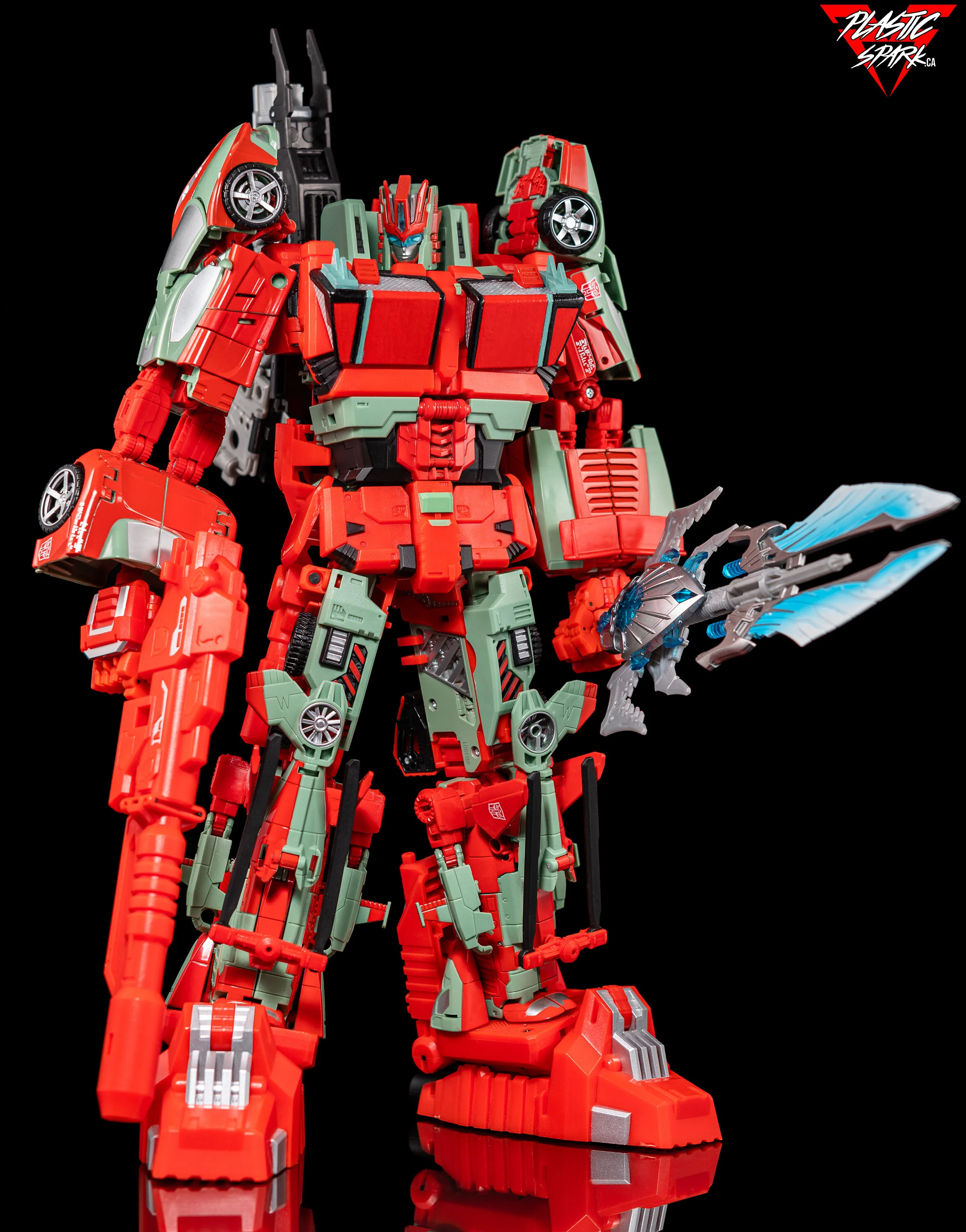 Gallery - Combiner Wars Victorion (Custom) — Plastic Spark Photography