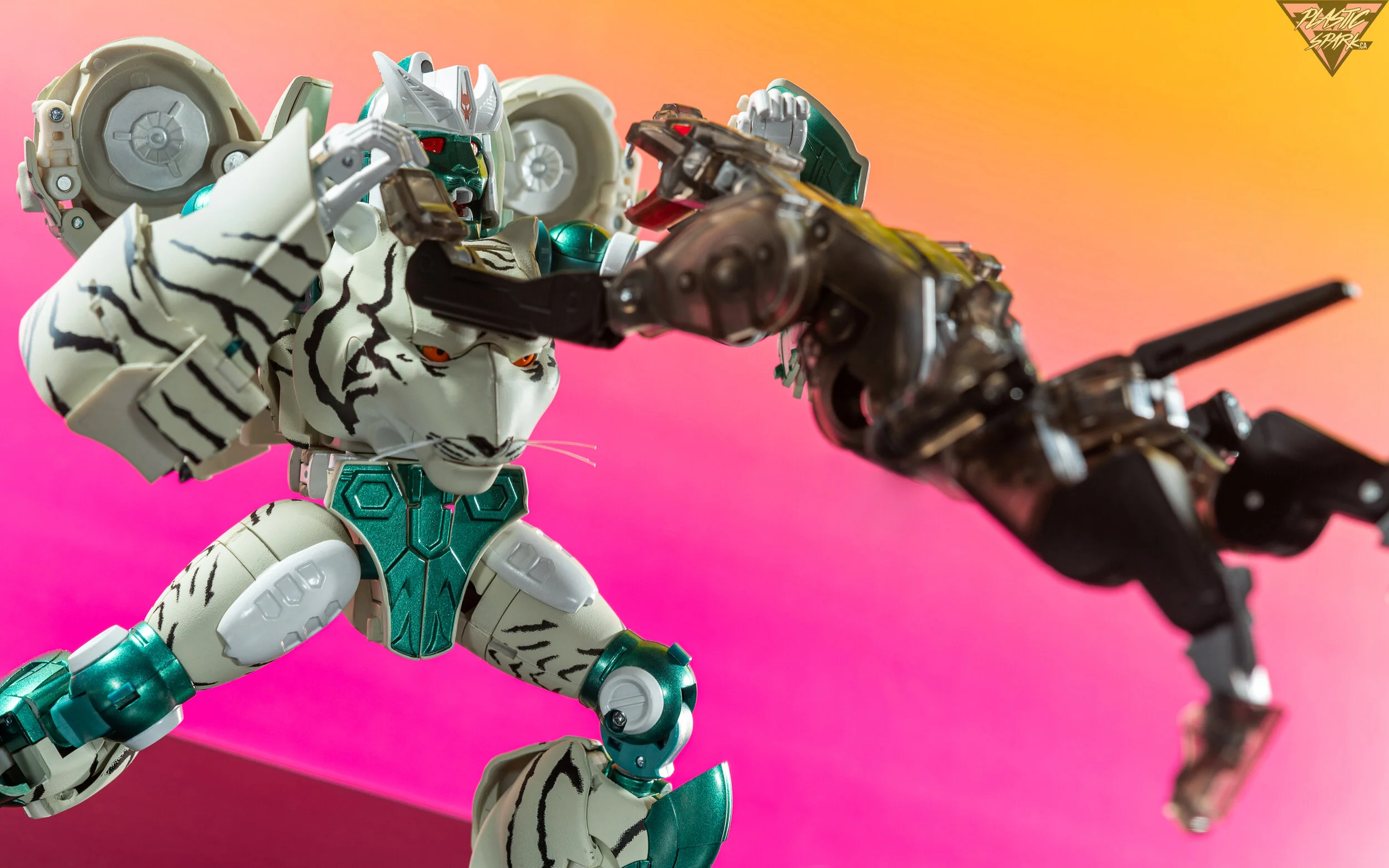 Gallery - Ocular Max RMX-01CO Jaguar (Covert Operations) — Plastic ...