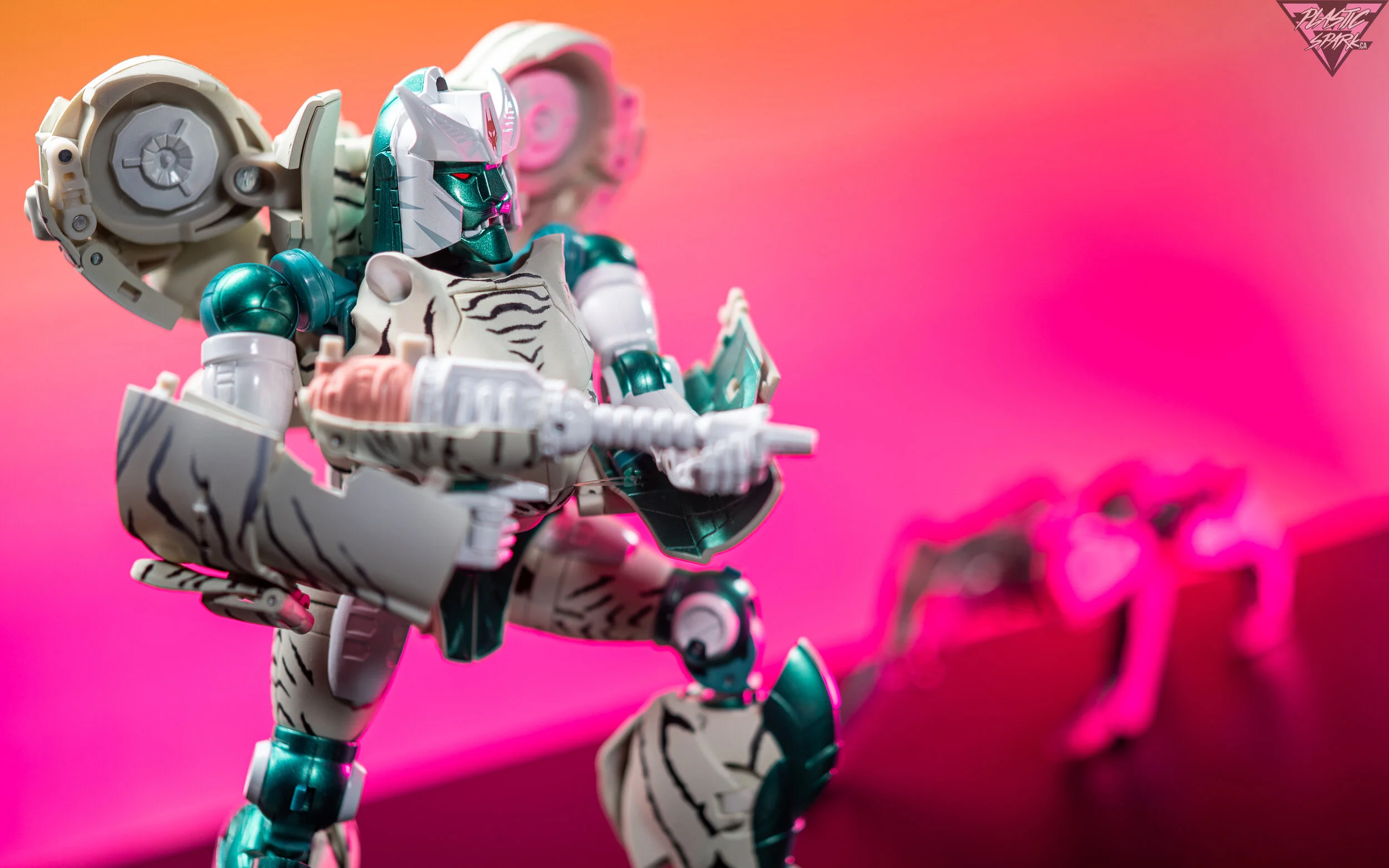 Gallery - Ocular Max RMX-01CO Jaguar (Covert Operations) — Plastic ...