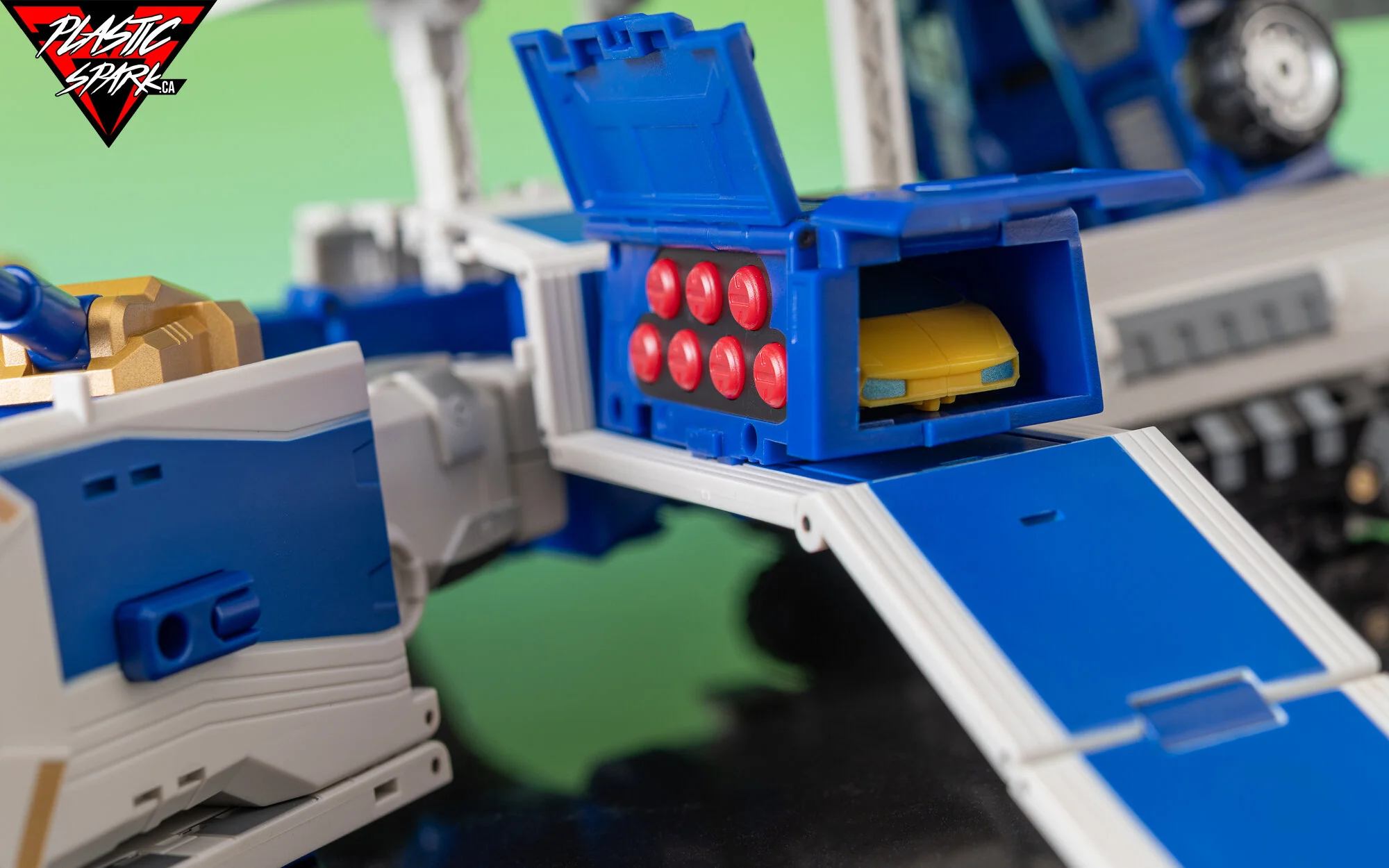 Review - Fans Hobby MB-15 Naval Commander — Plastic Spark Photography