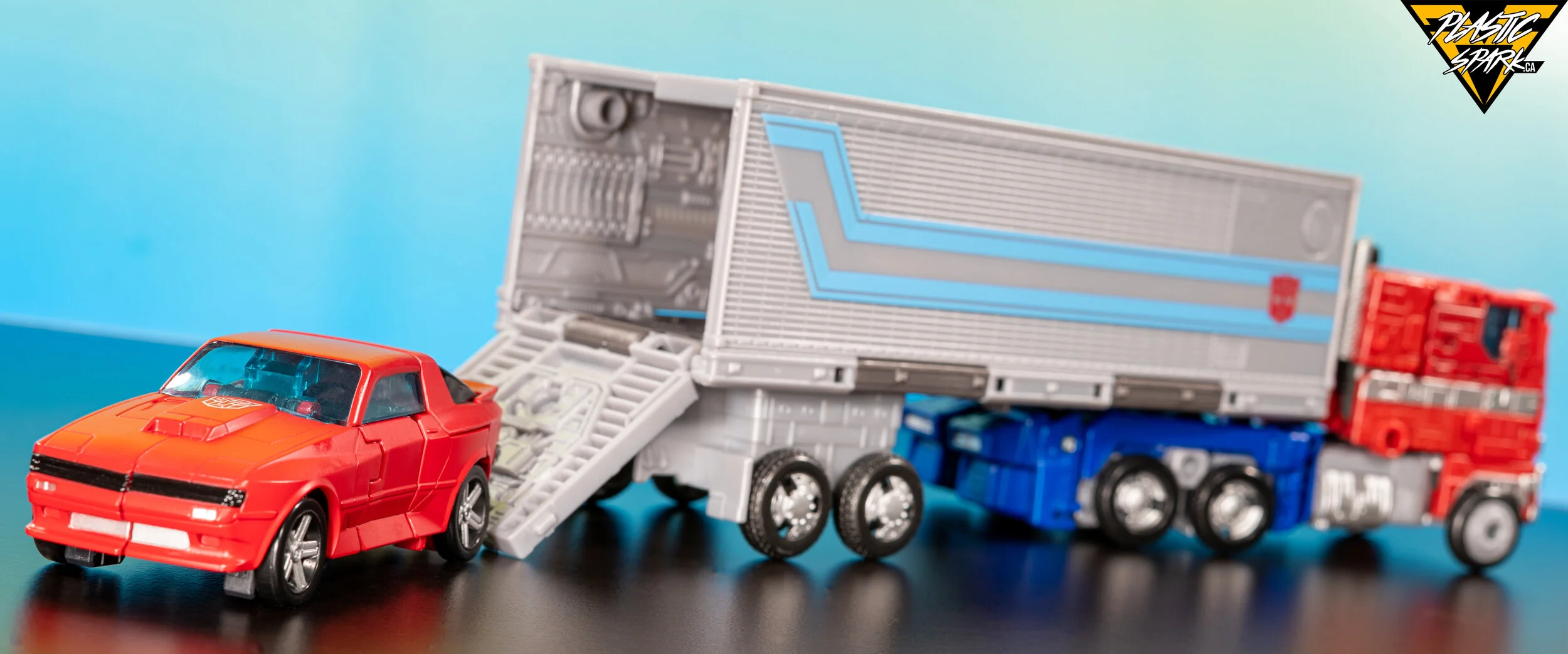 Gallery - Earthrise Optimus Prime — Plastic Spark Photography