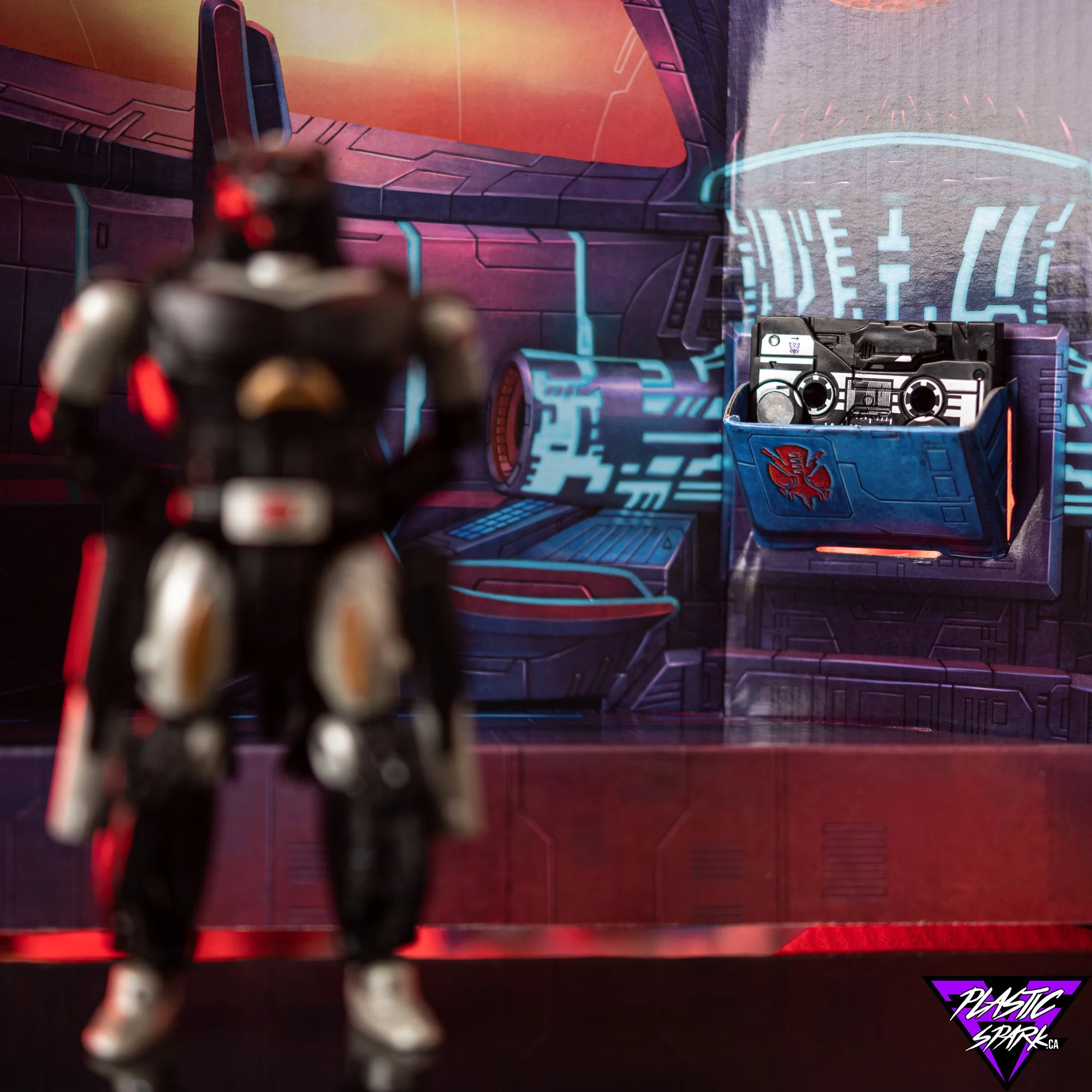 Gallery - "Decepticons Forever" Ravage — Plastic Spark Photography