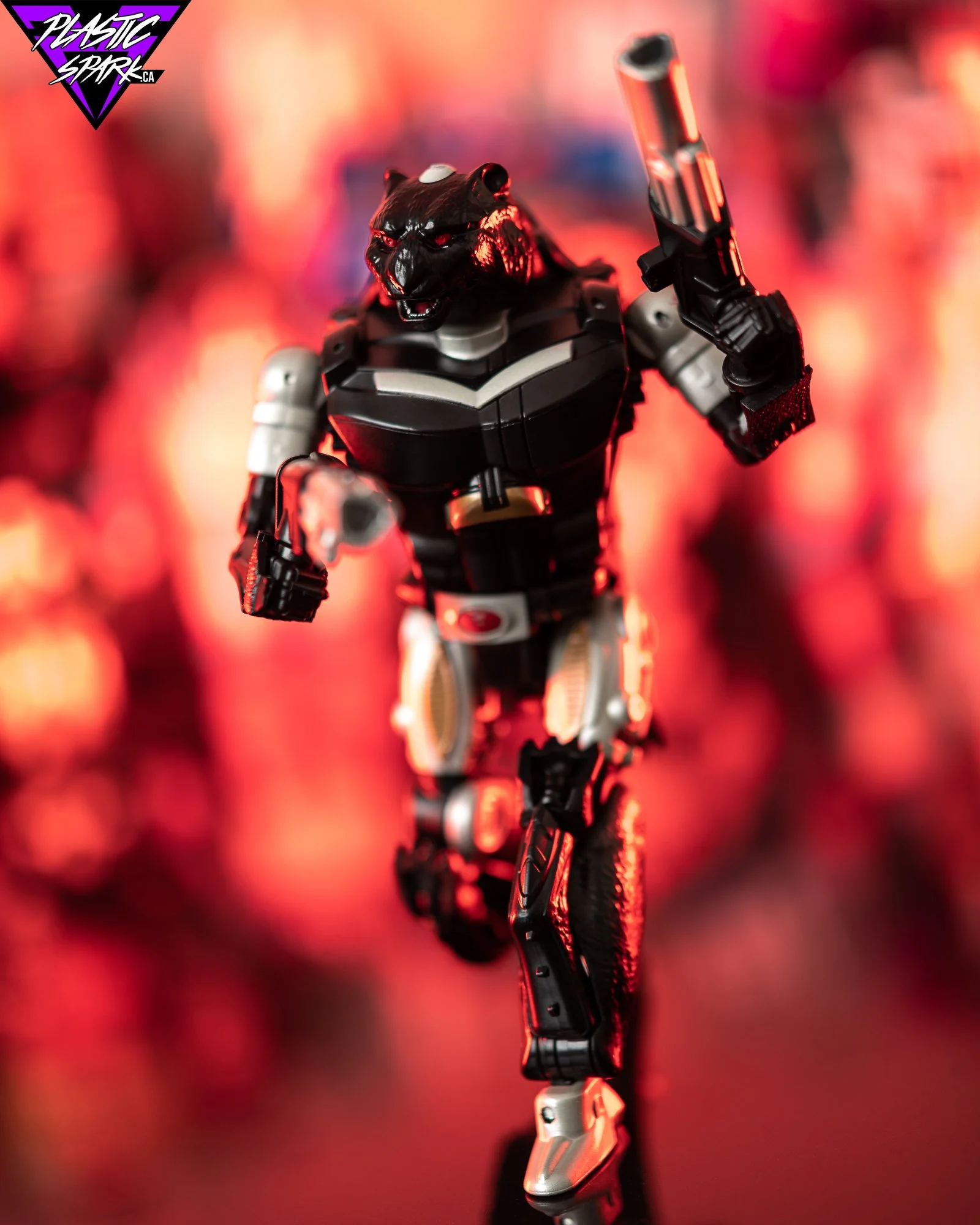 Gallery - "Decepticons Forever" Ravage — Plastic Spark Photography