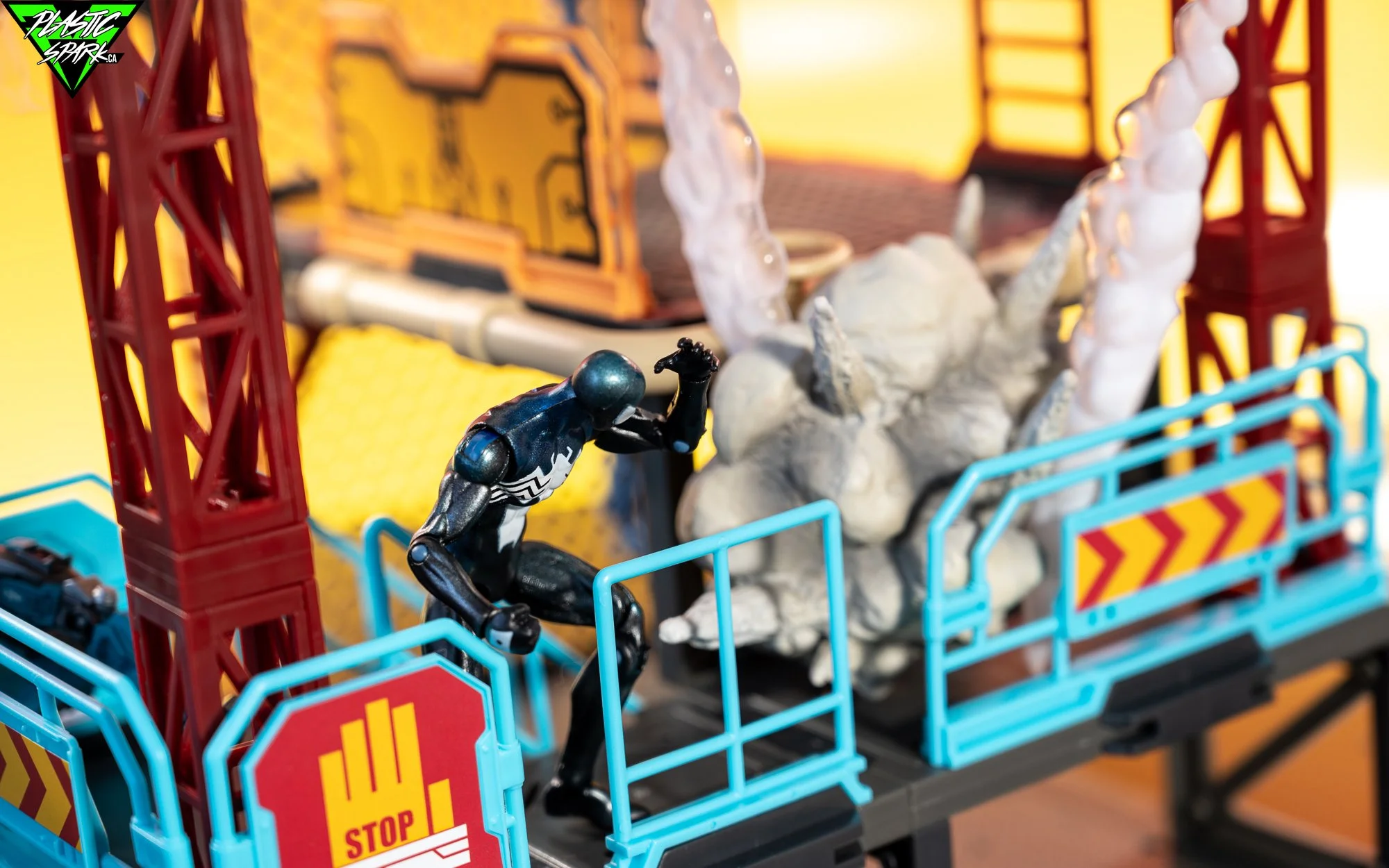 Review - Fresh Retro Scene in Box and Mech Figure — Plastic Spark ...