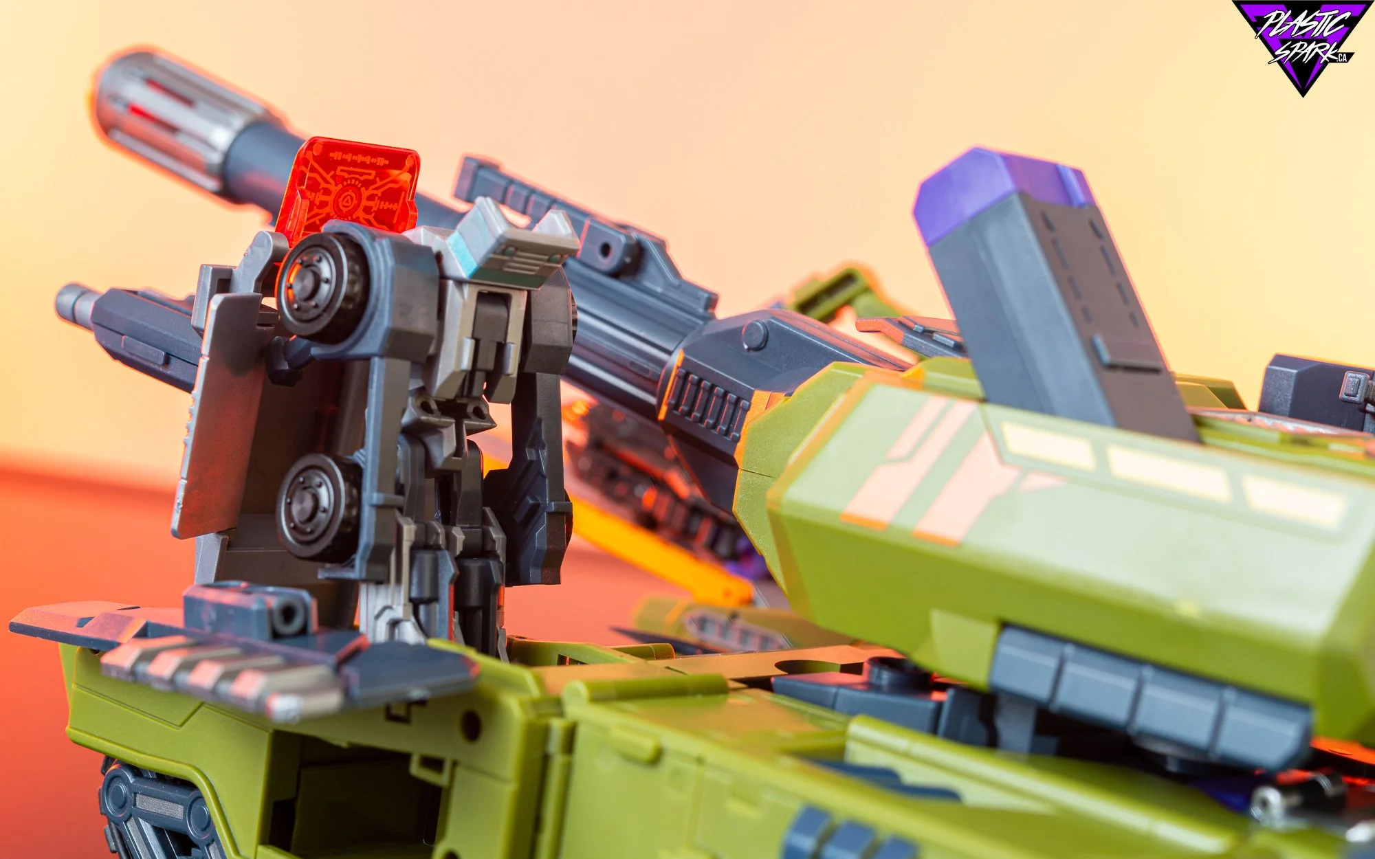 Review - Fans Hobby MB-17 Meg-Tyranno — Plastic Spark Photography