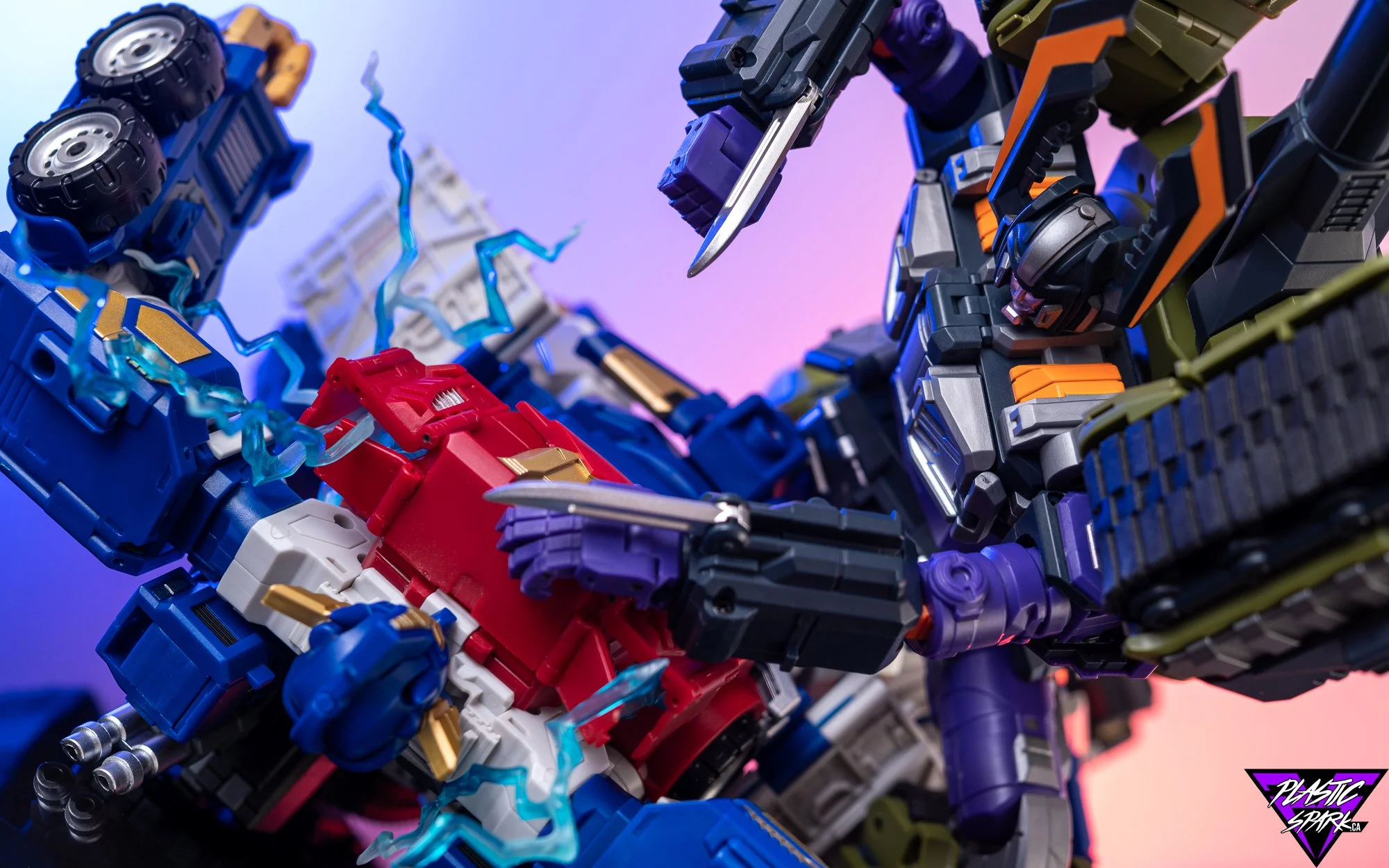 Review - Fans Hobby MB-17 Meg-Tyranno — Plastic Spark Photography